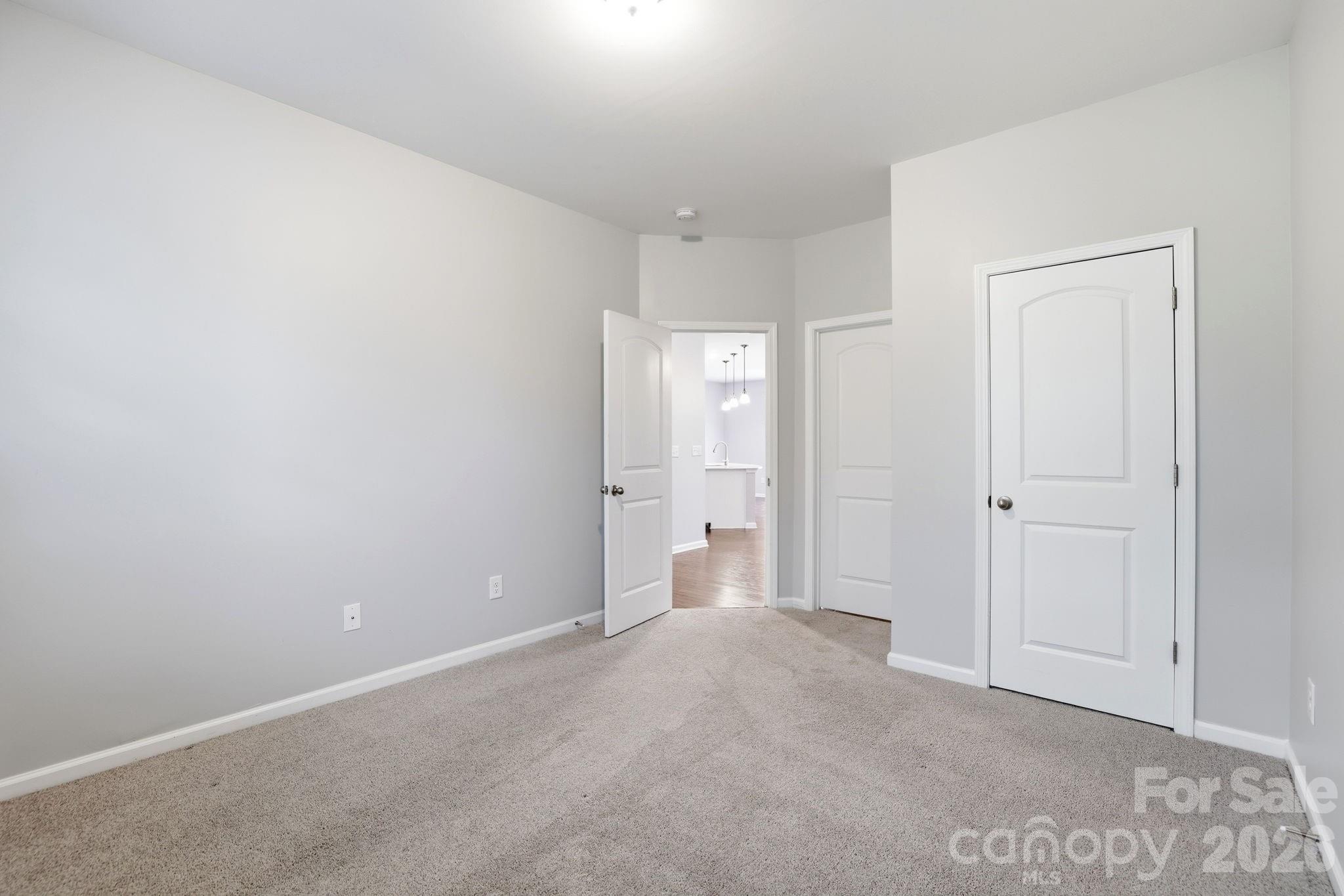 Photo 15 of 8123 Cornhill Avenue, Charlotte, NC