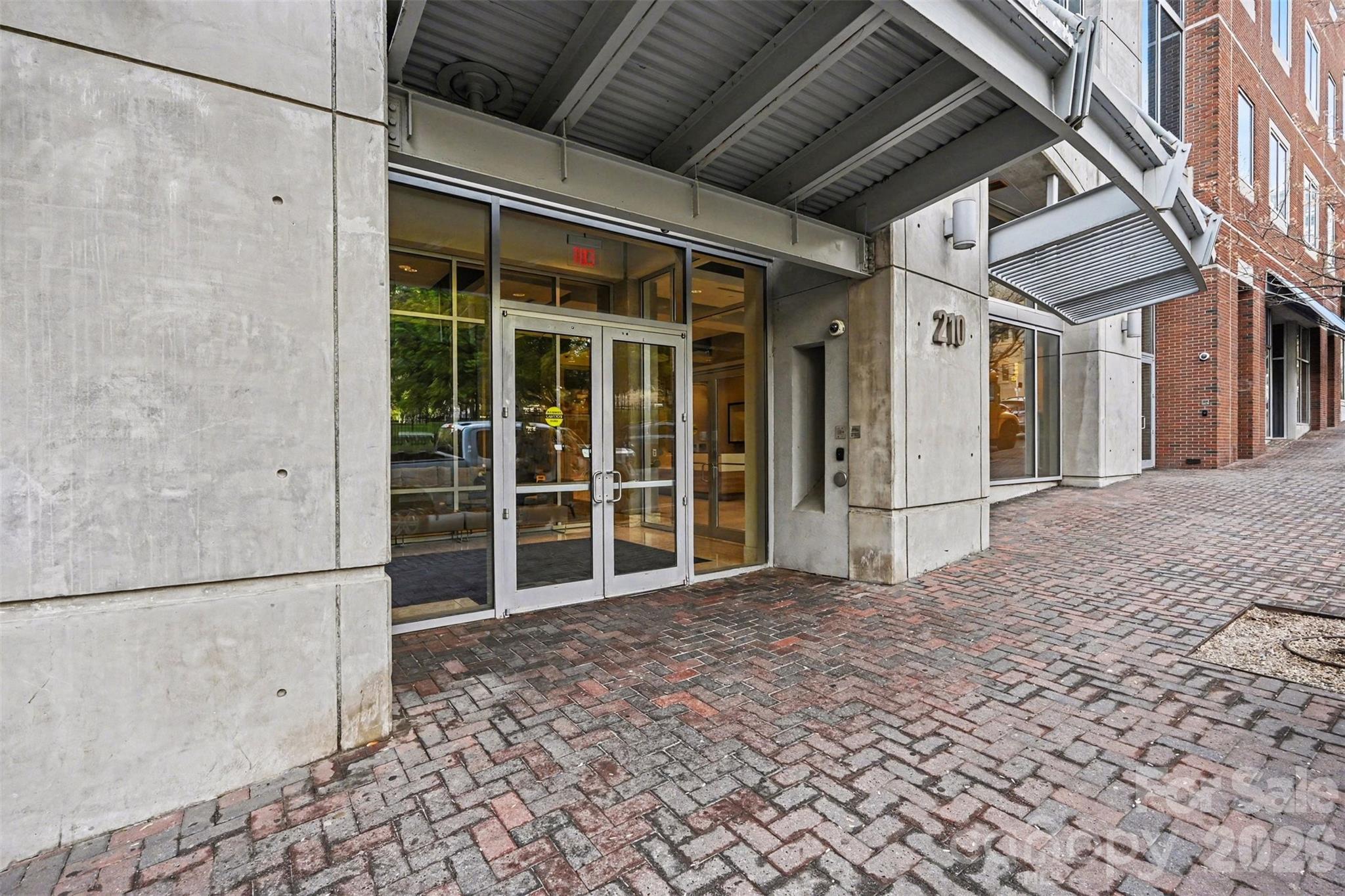 Photo 3 of 210 N Church Street1411, Charlotte, NC