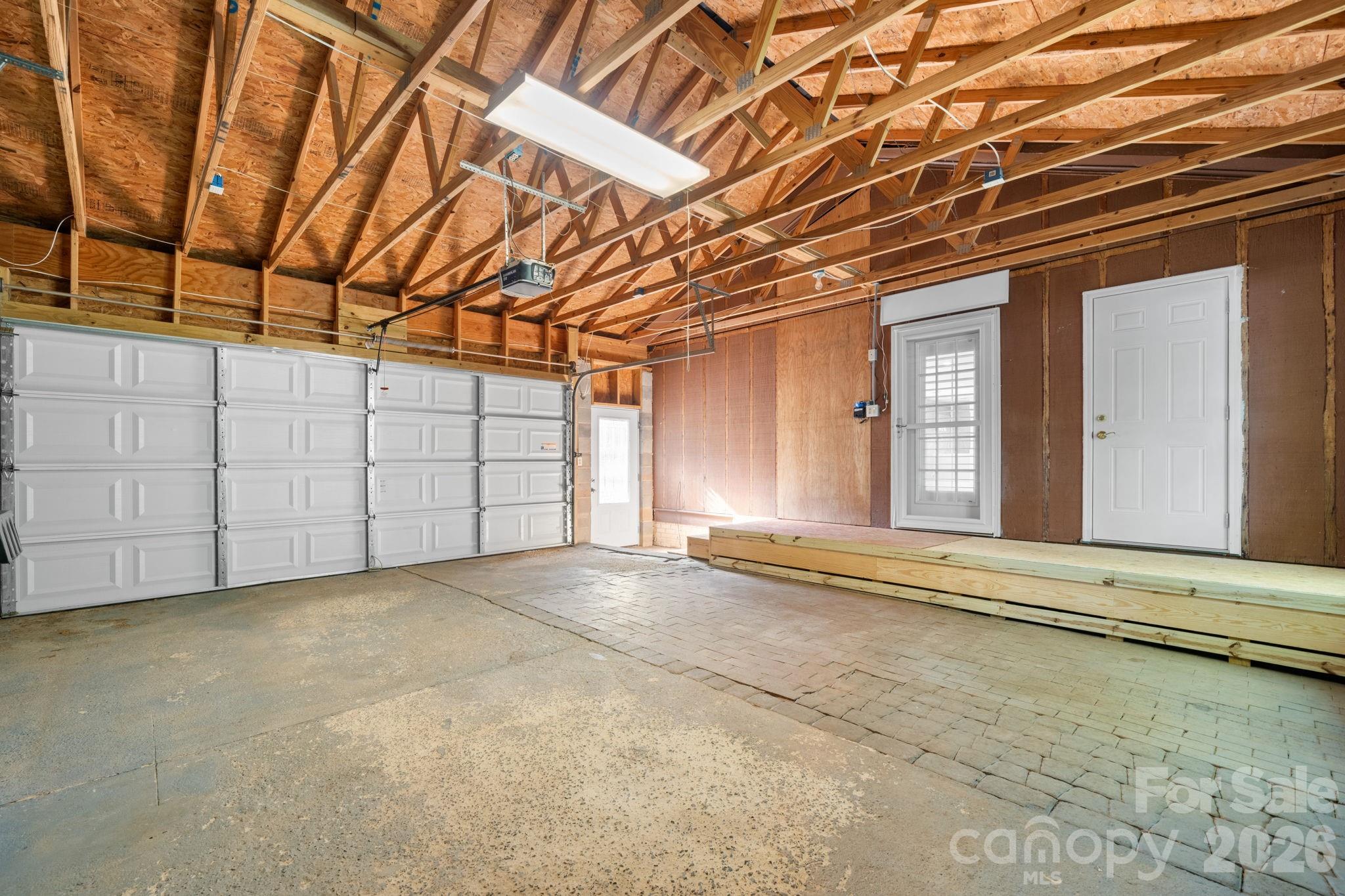 14214 Honeysuckle Ridge Drive, Matthews, NC - photo 29 of 47