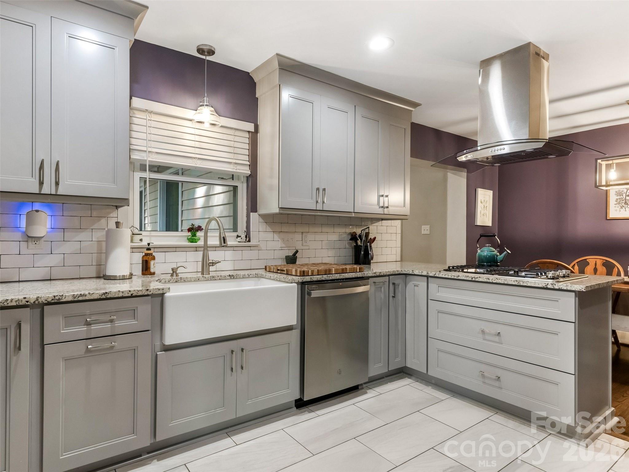 Photo 6 of 2508 Hilliard Drive, Charlotte, NC