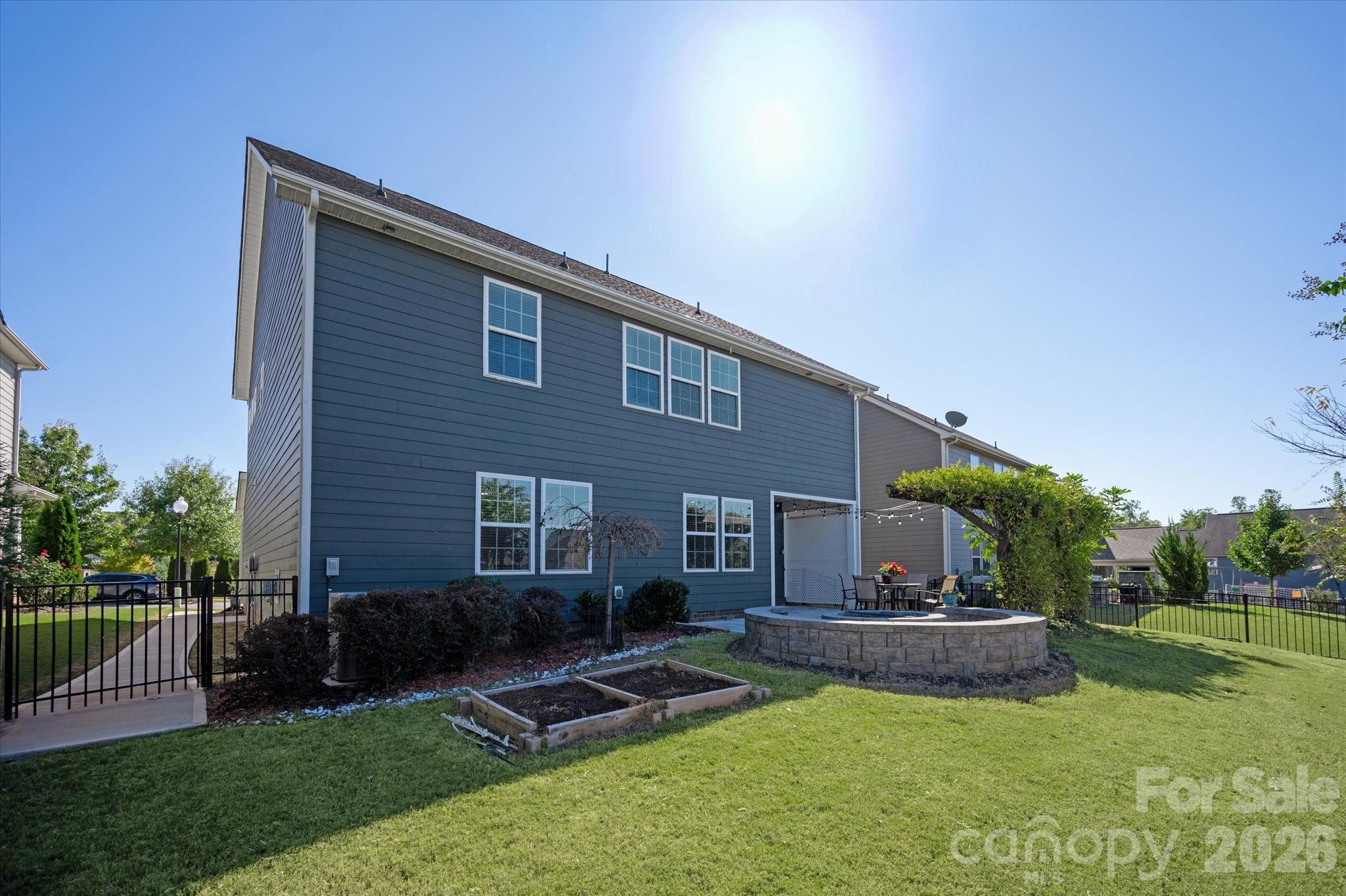 7019 Hamilton Mill Drive, Waxhaw, NC - photo 23 of 48