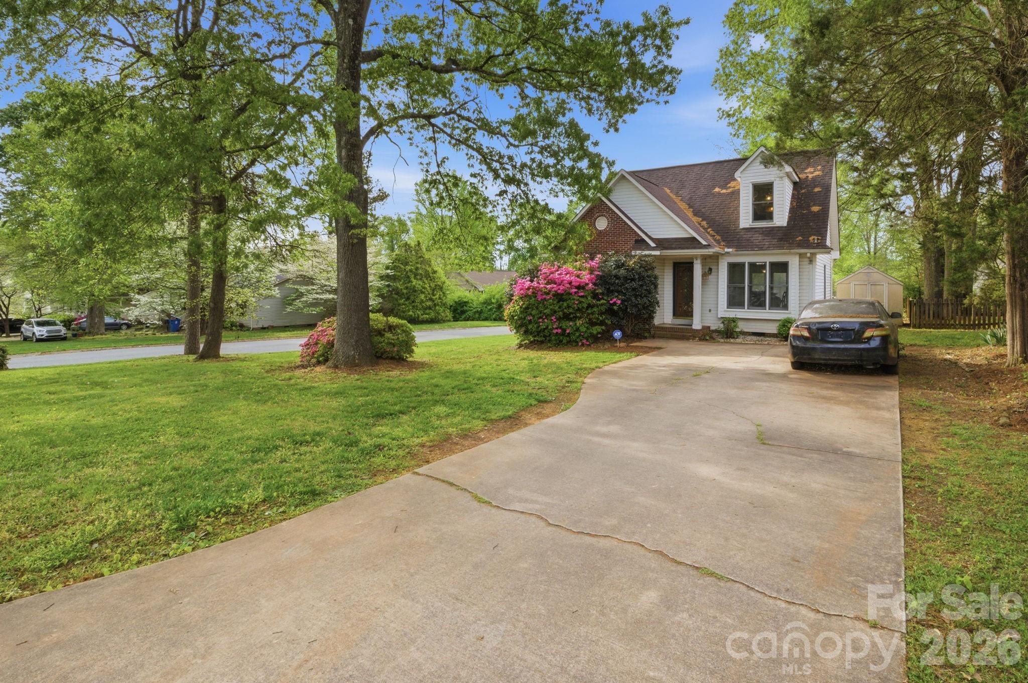 Photo 2 of 1720 Hampshire Drive, Salisbury, NC