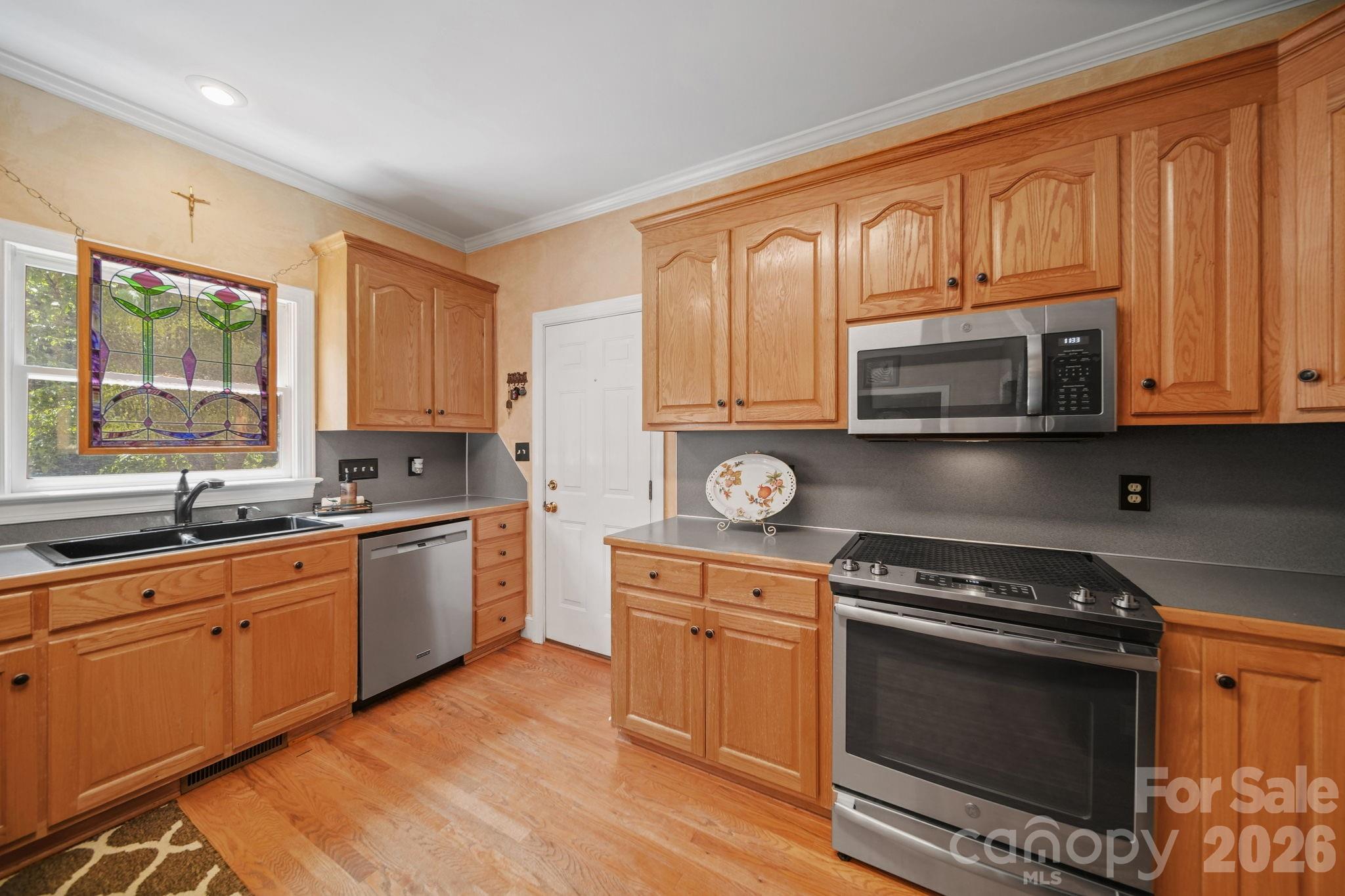 Photo 12 of 8513 Middleton Circle, Harrisburg, NC