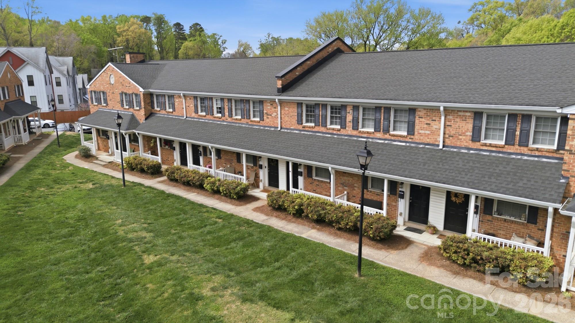 Photo 30 of 1336 Green Oaks LaneE, Charlotte, NC