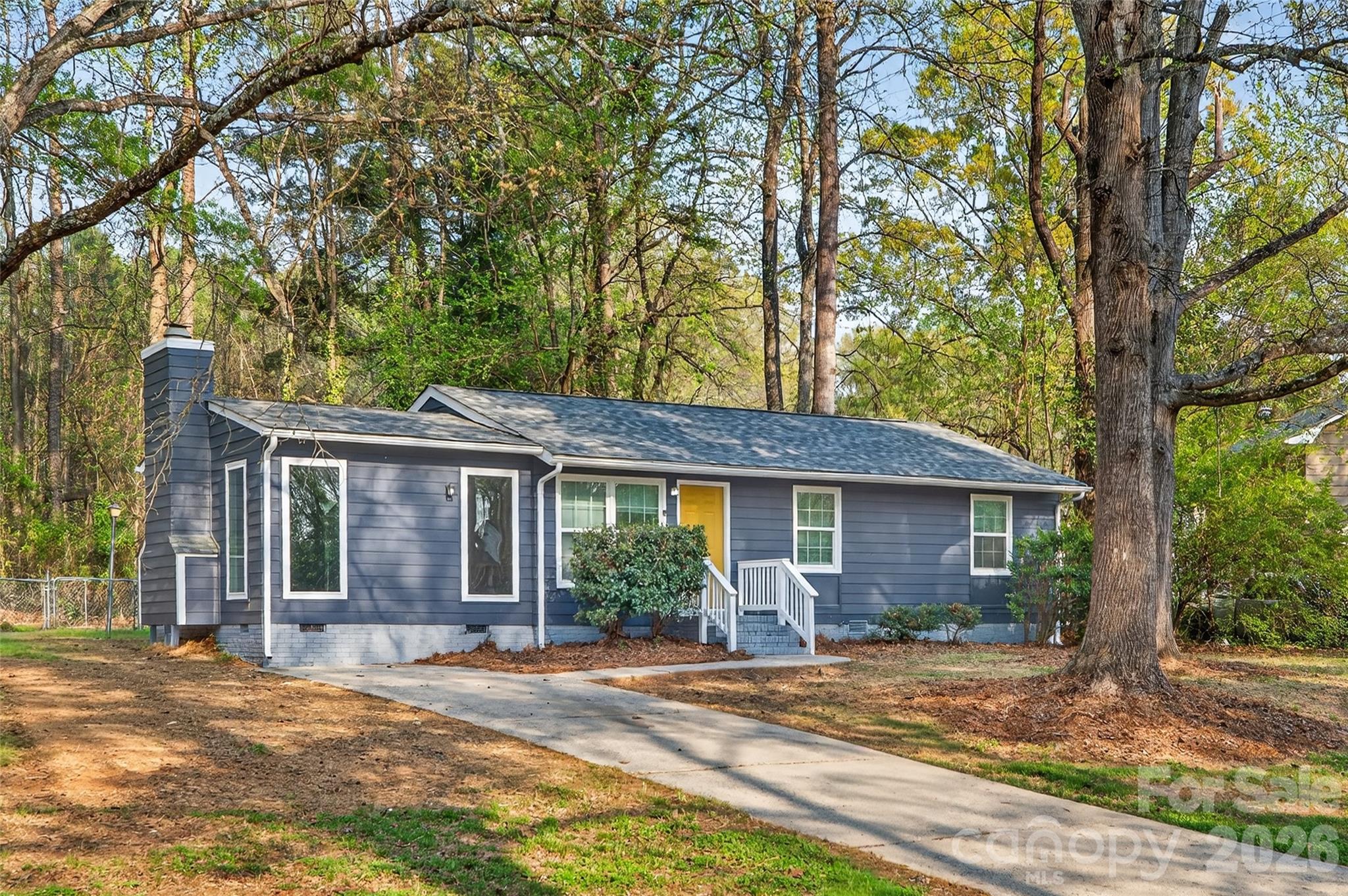 Photo 5 of 5143 Delivau Drive, Charlotte, NC
