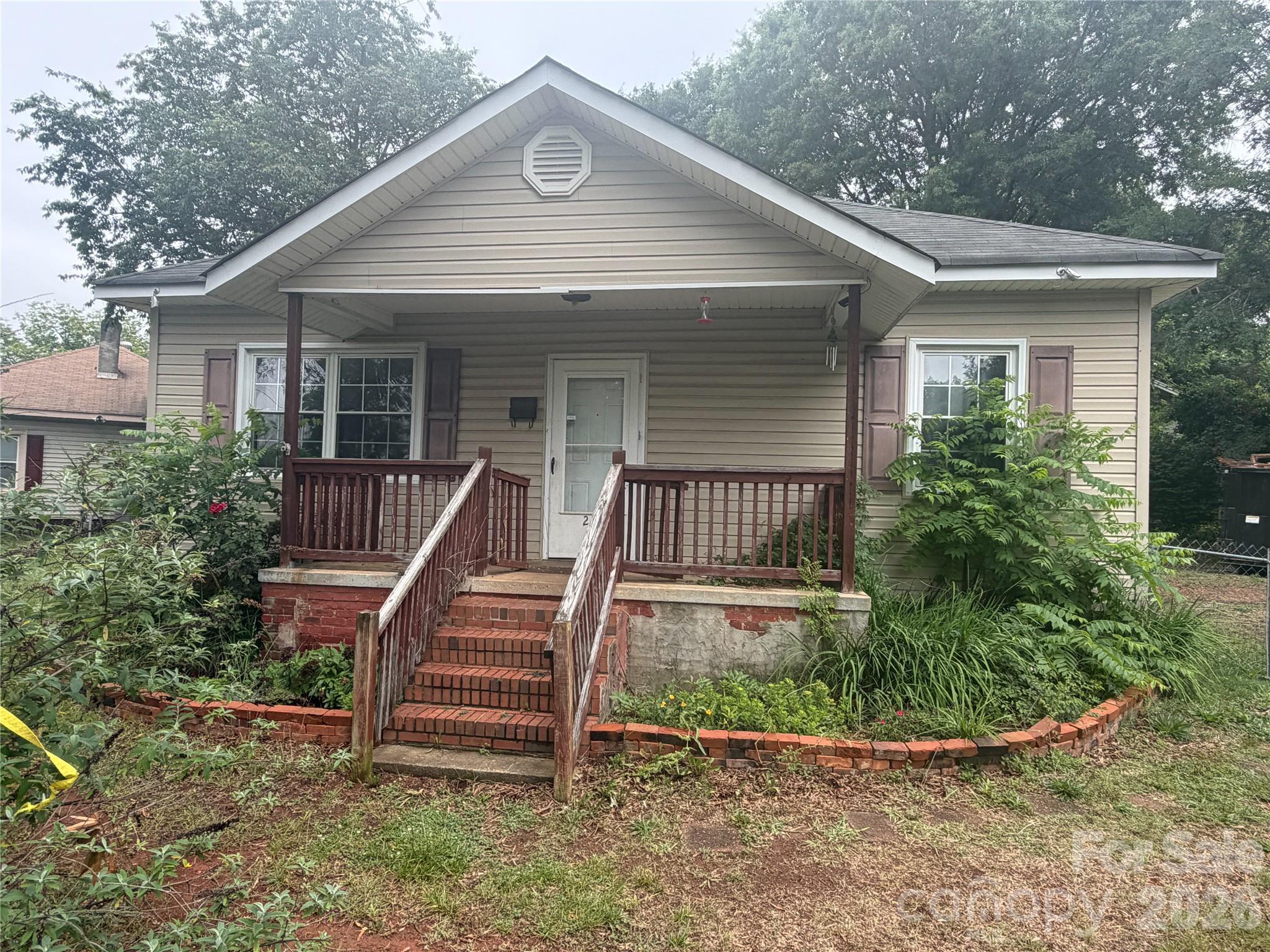 204 Madora Street, Mount Holly, NC - photo 1 of 1