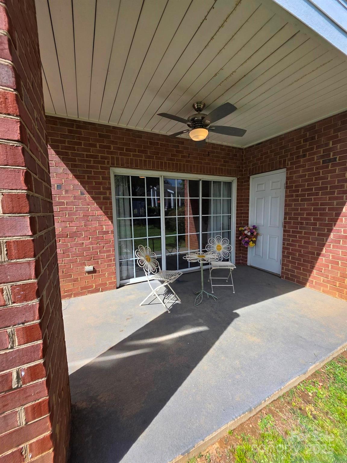 Photo 8 of 9016 Meadow Vista Drive, Charlotte, NC