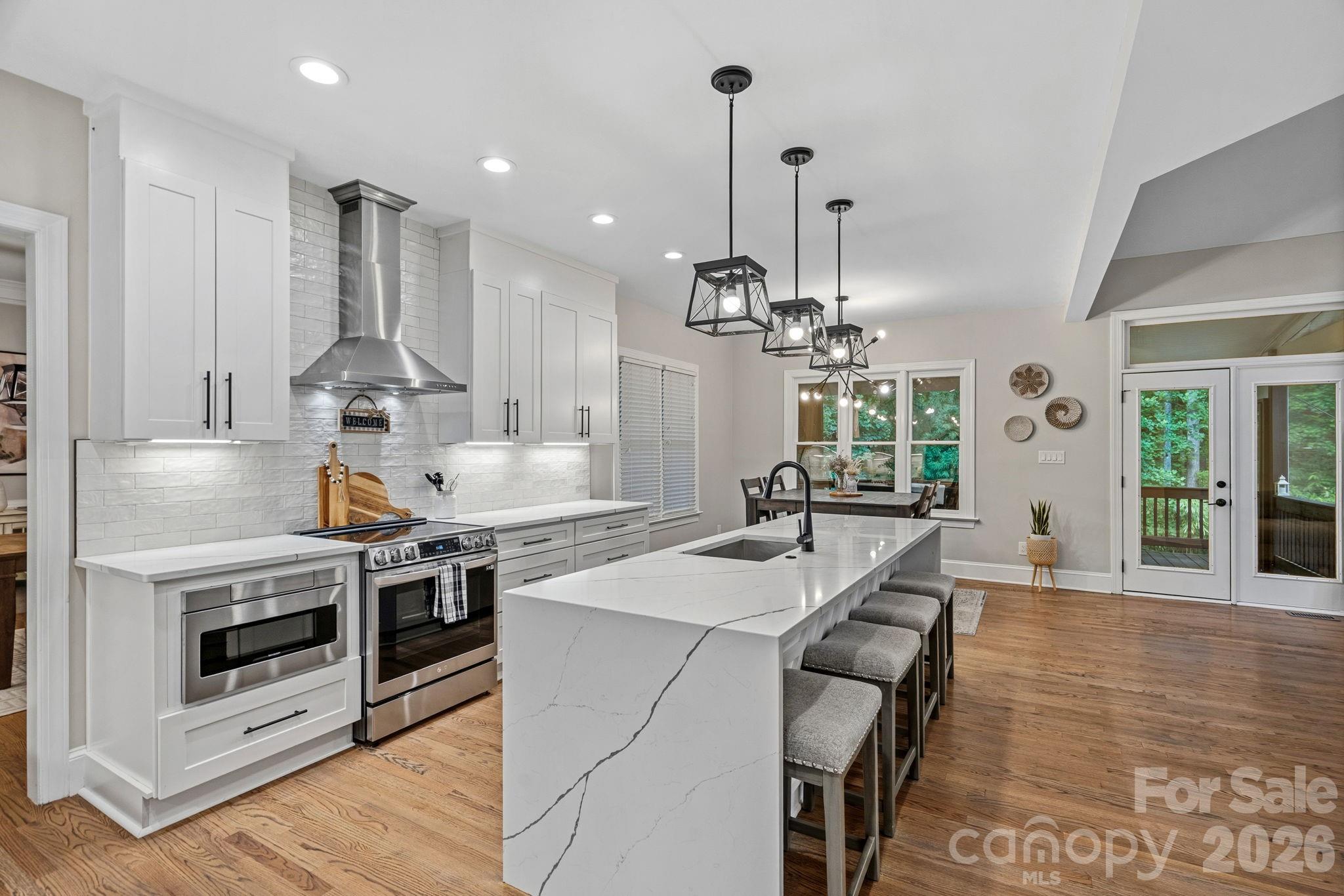 Photo 7 of 5634 Camelot Drive, Charlotte, NC