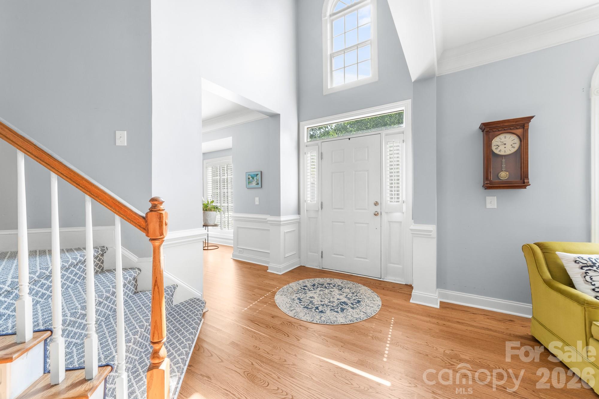 8812 Kingston Forest Drive, Charlotte, NC - photo 5 of 37