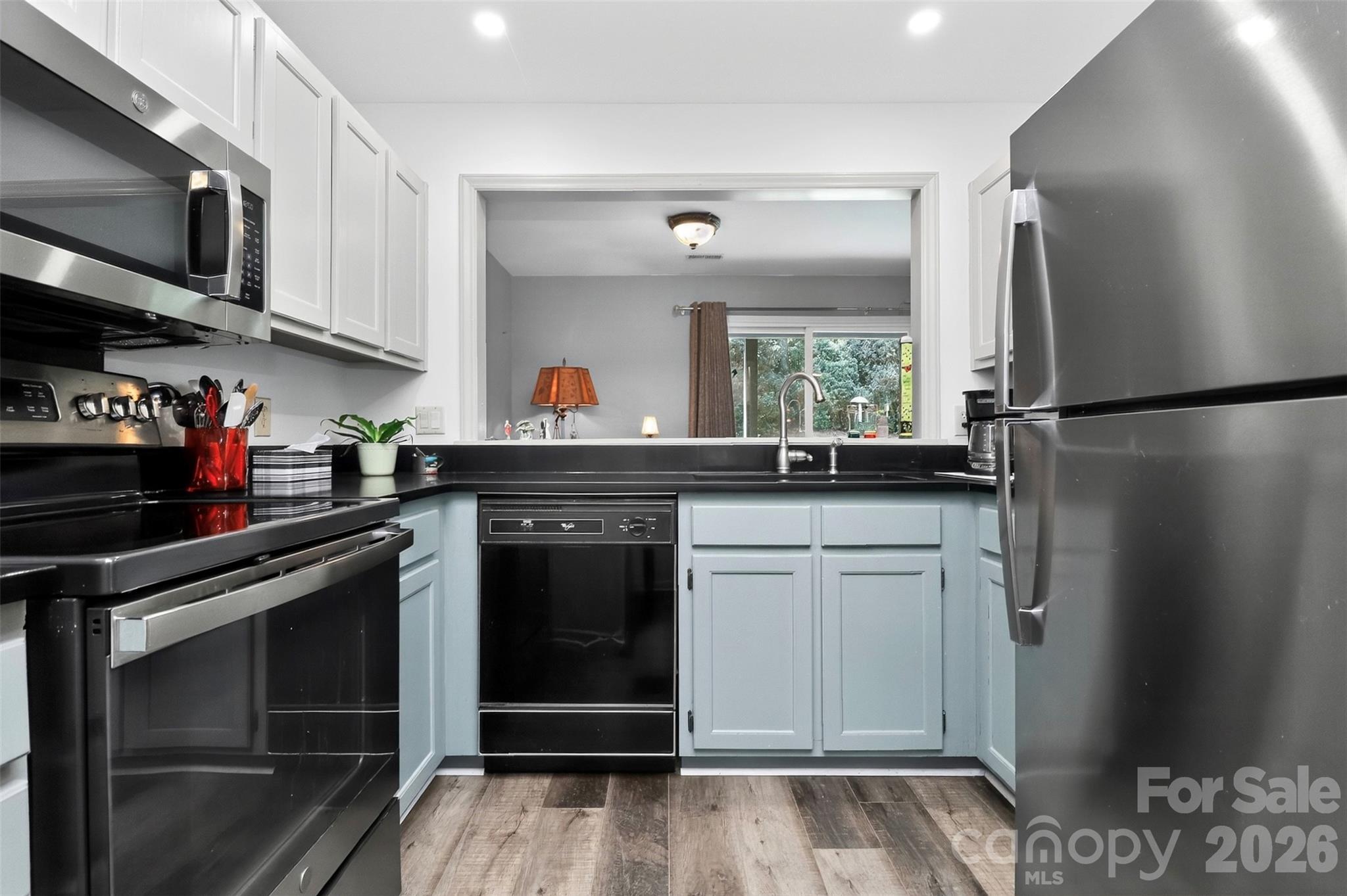 Photo 13 of 9232 Kings Canyon Drive, Charlotte, NC