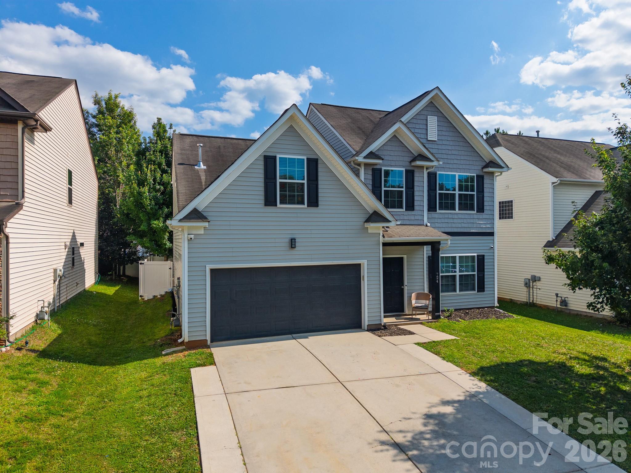 Home for sale at 724 Balboa Court, Fort Mill, SC — photo 1 of 45