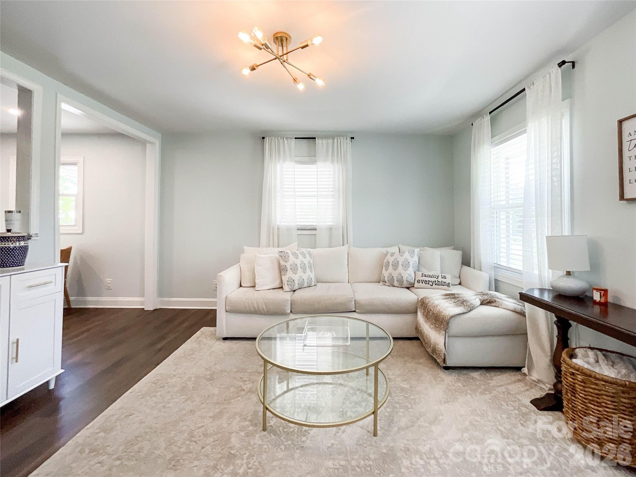 Photo 4 of 3827 Topsfield Road, Charlotte, NC