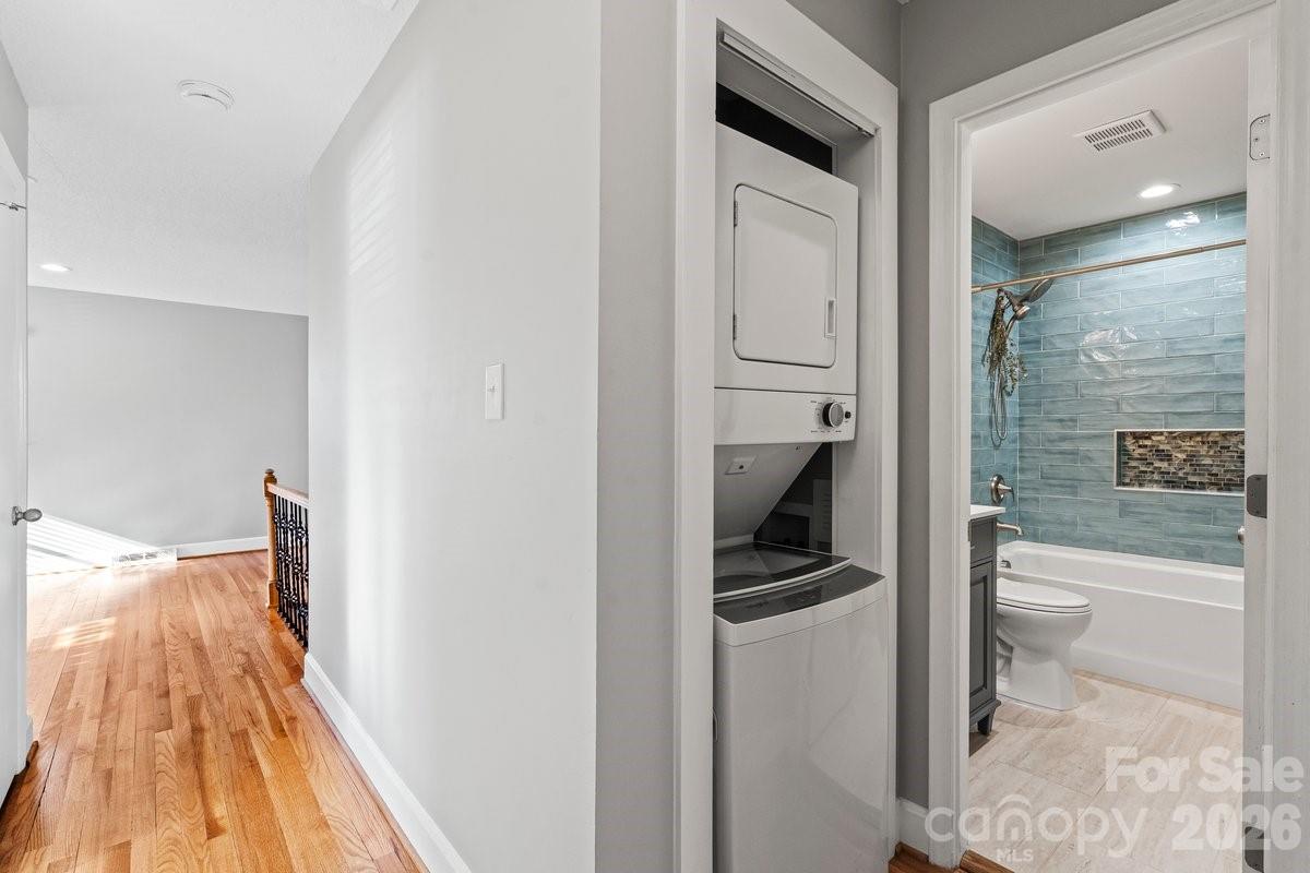 Photo 17 of 1717 Woodvalley Drive, Charlotte, NC