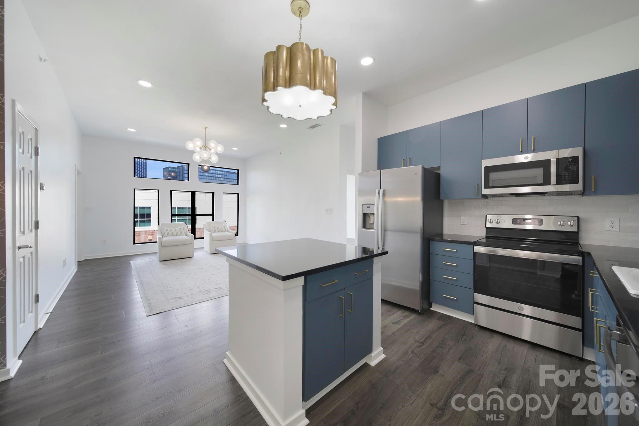 2125 Southend Drive438, Charlotte, NC