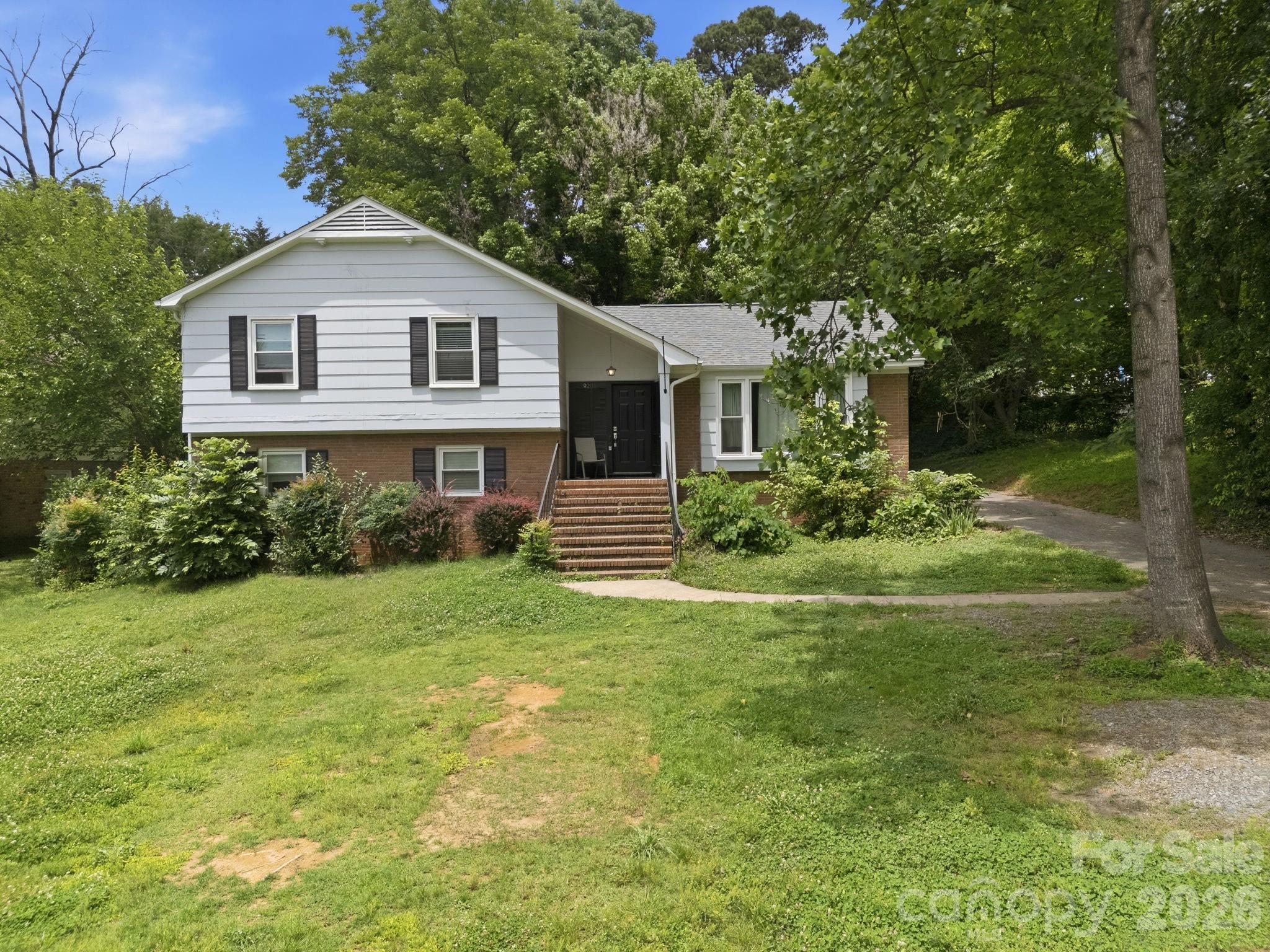 Photo 35 of 9201 Sandburg Avenue, Charlotte, NC