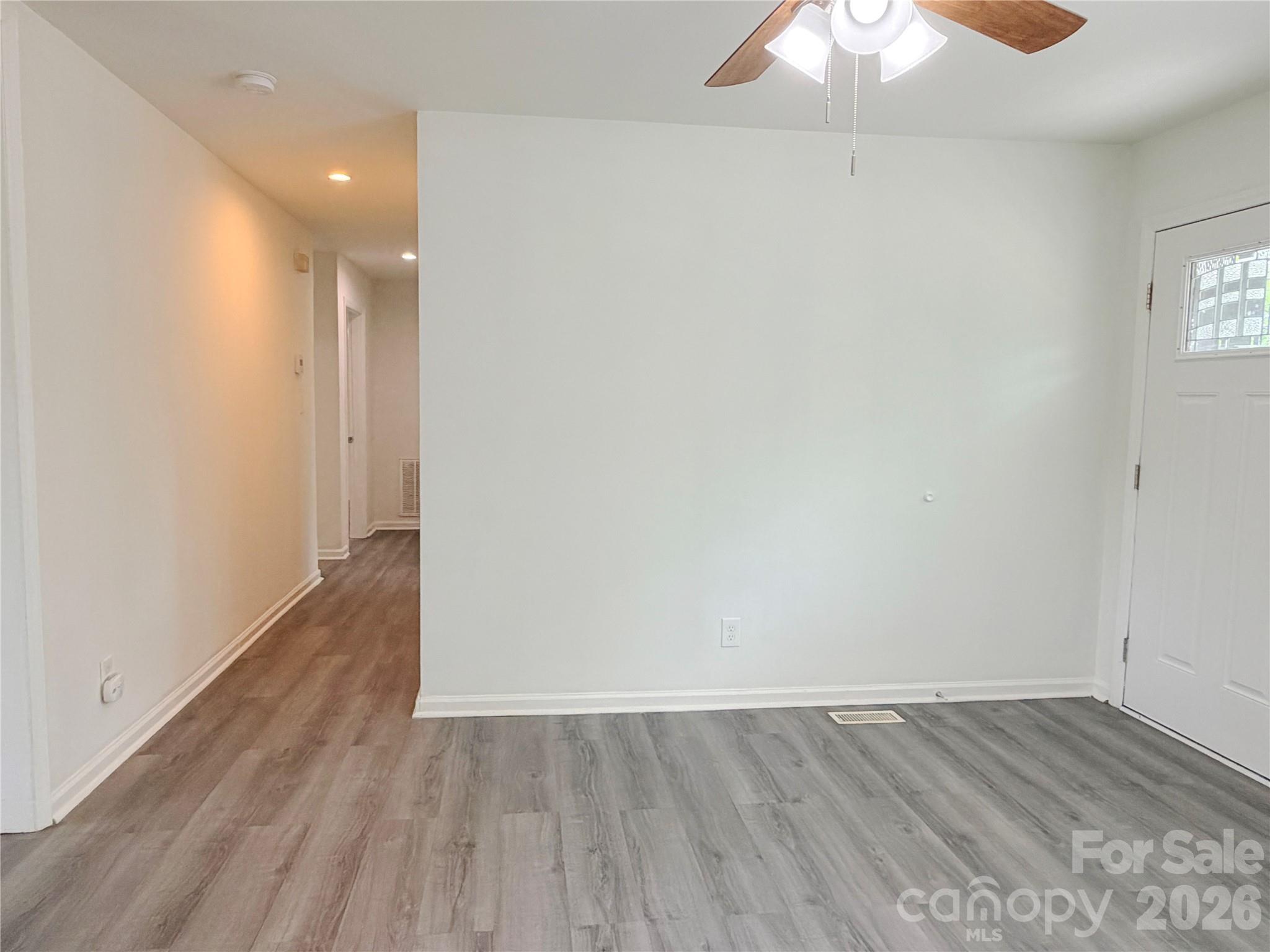 9209 Edgevale Drive, Charlotte, NC - photo 14 of 34