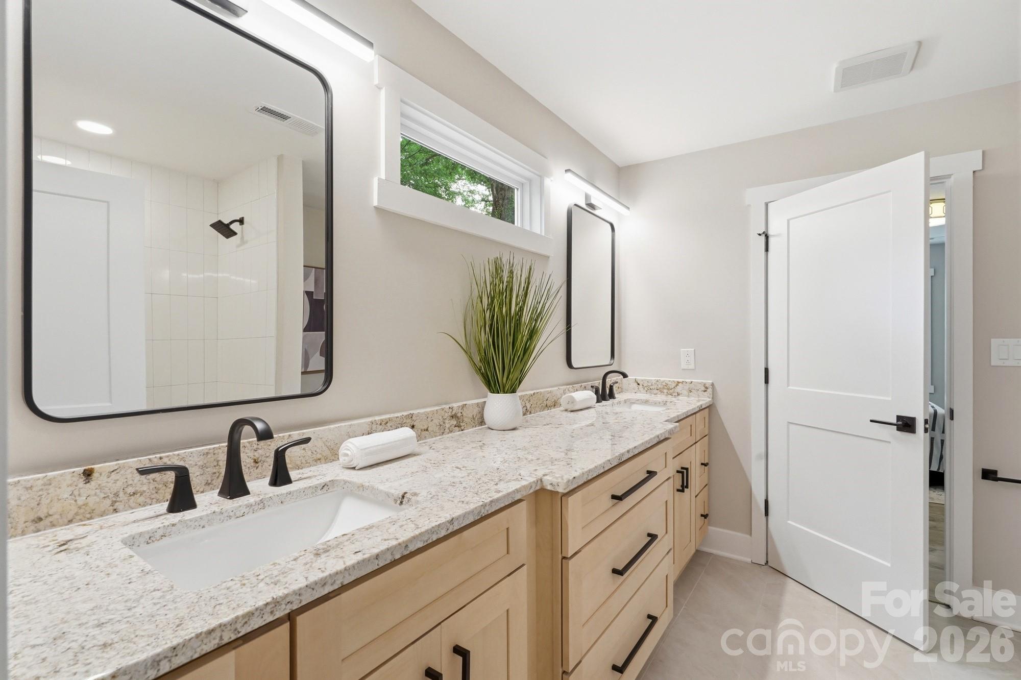 Photo 35 of 3800 Lovett Circle, Charlotte, NC