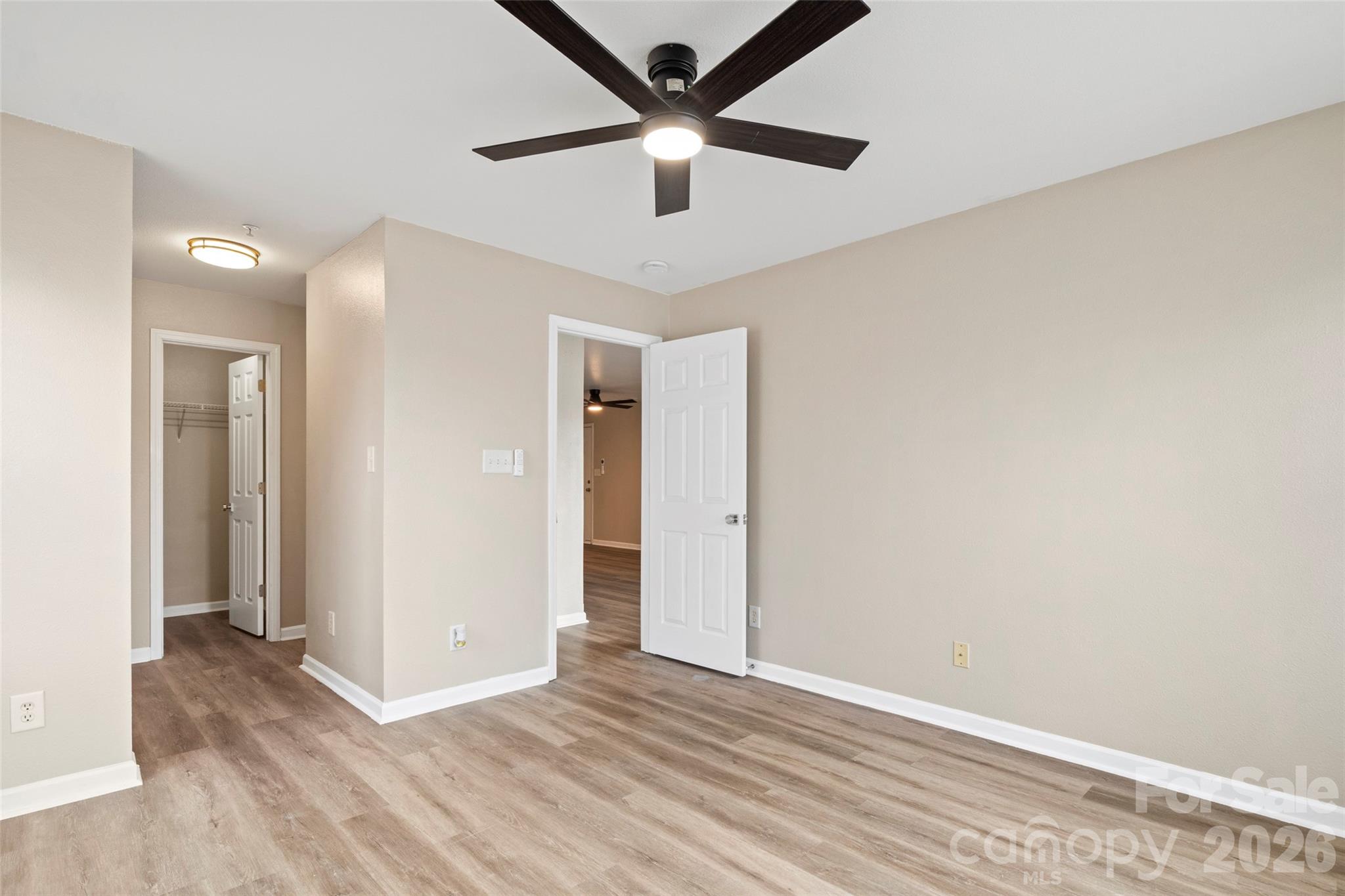 Photo 5 of 1134 Plaza Walk Drive, Charlotte, NC