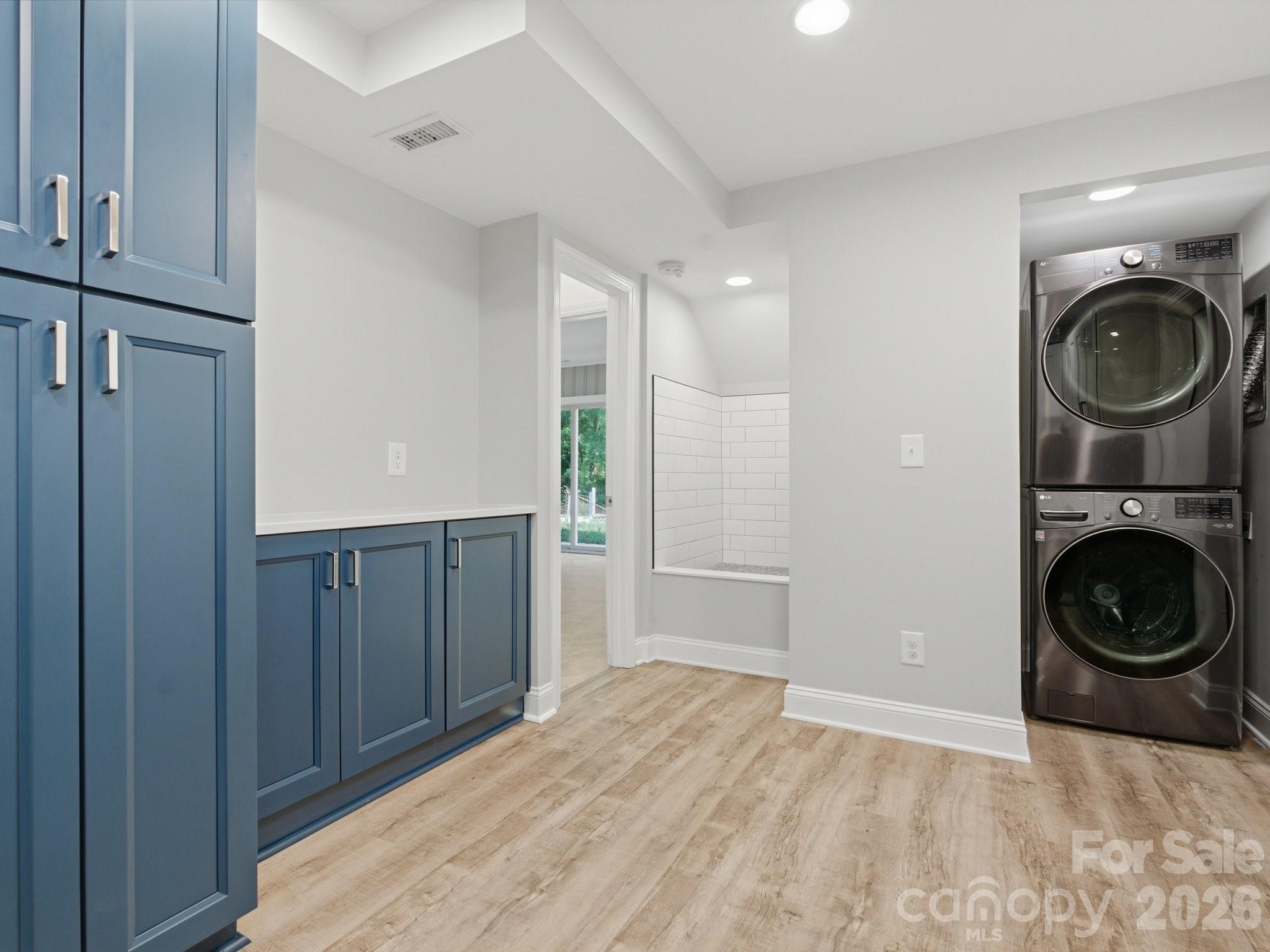 7401 Woodstream Drive, Charlotte, NC - photo 28 of 40