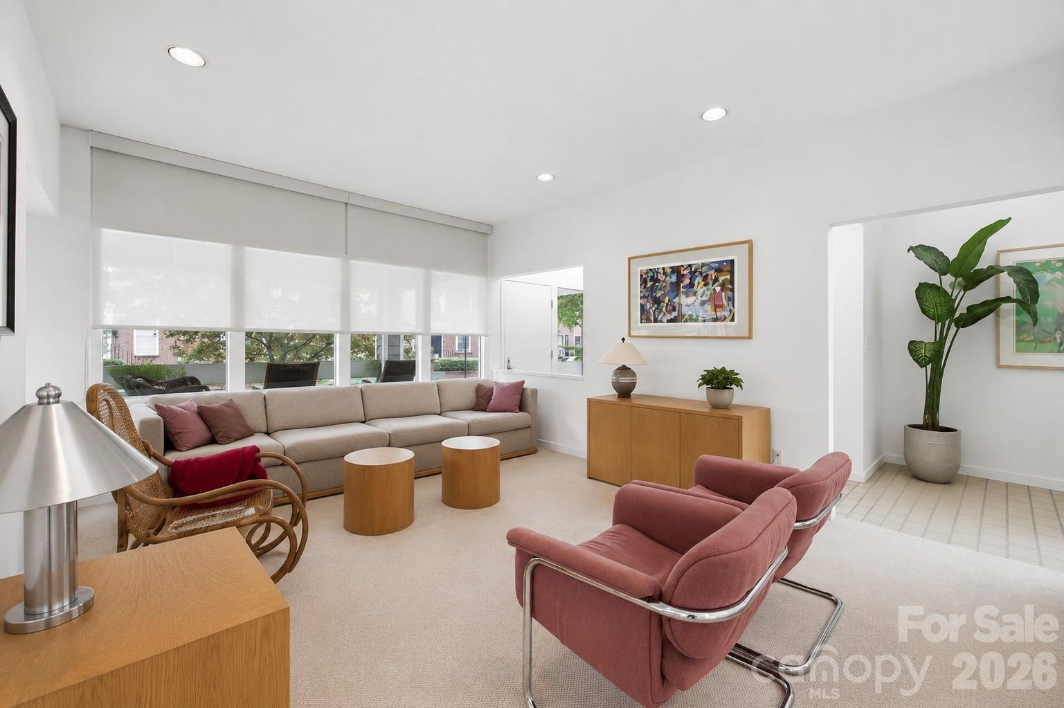Photo 7 of 517 N Poplar Street, Charlotte, NC