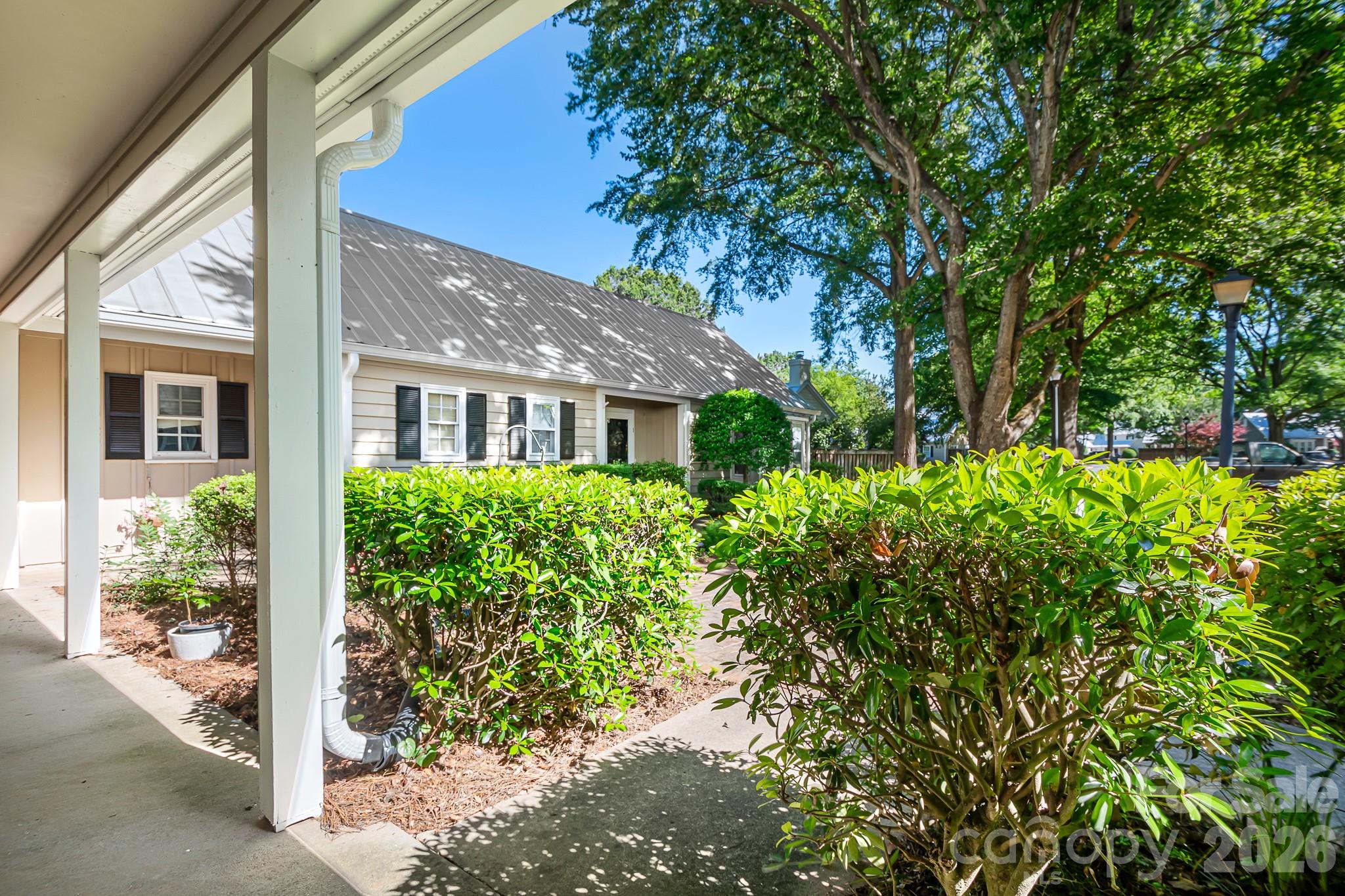 Photo 3 of 3706 Selwyn Farms Lane17-3, Charlotte, NC