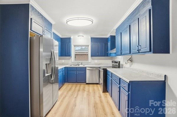 Photo 3 of 5326 Dolphin Lane, Charlotte, NC