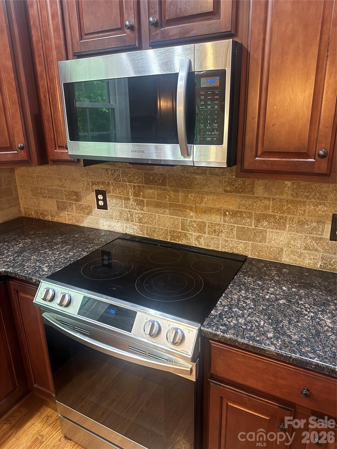 190 Meadow Glen Drive, Troutman, NC - photo 7 of 46