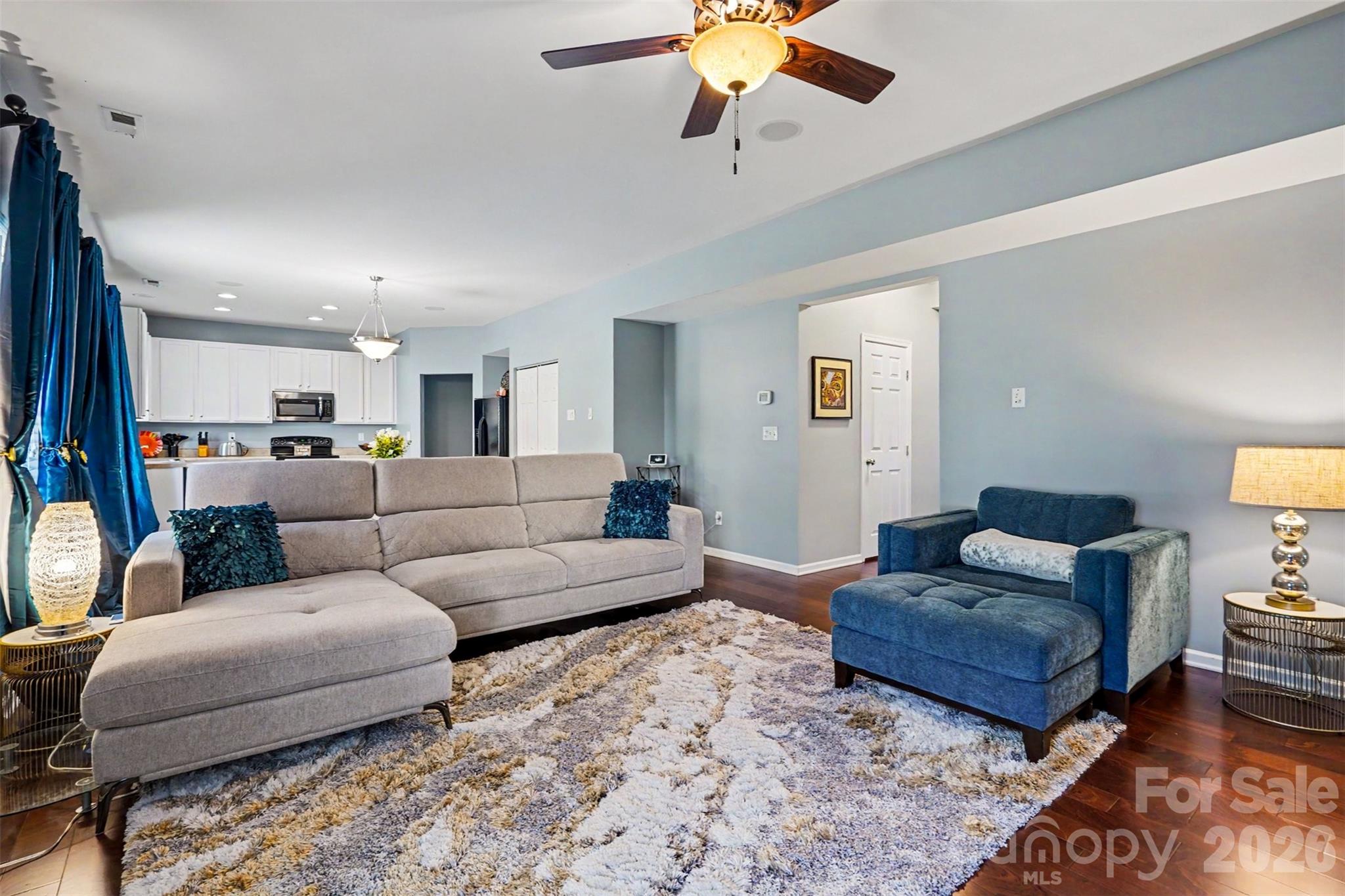 Photo 4 of 3315 Ashley View Drive, Charlotte, NC