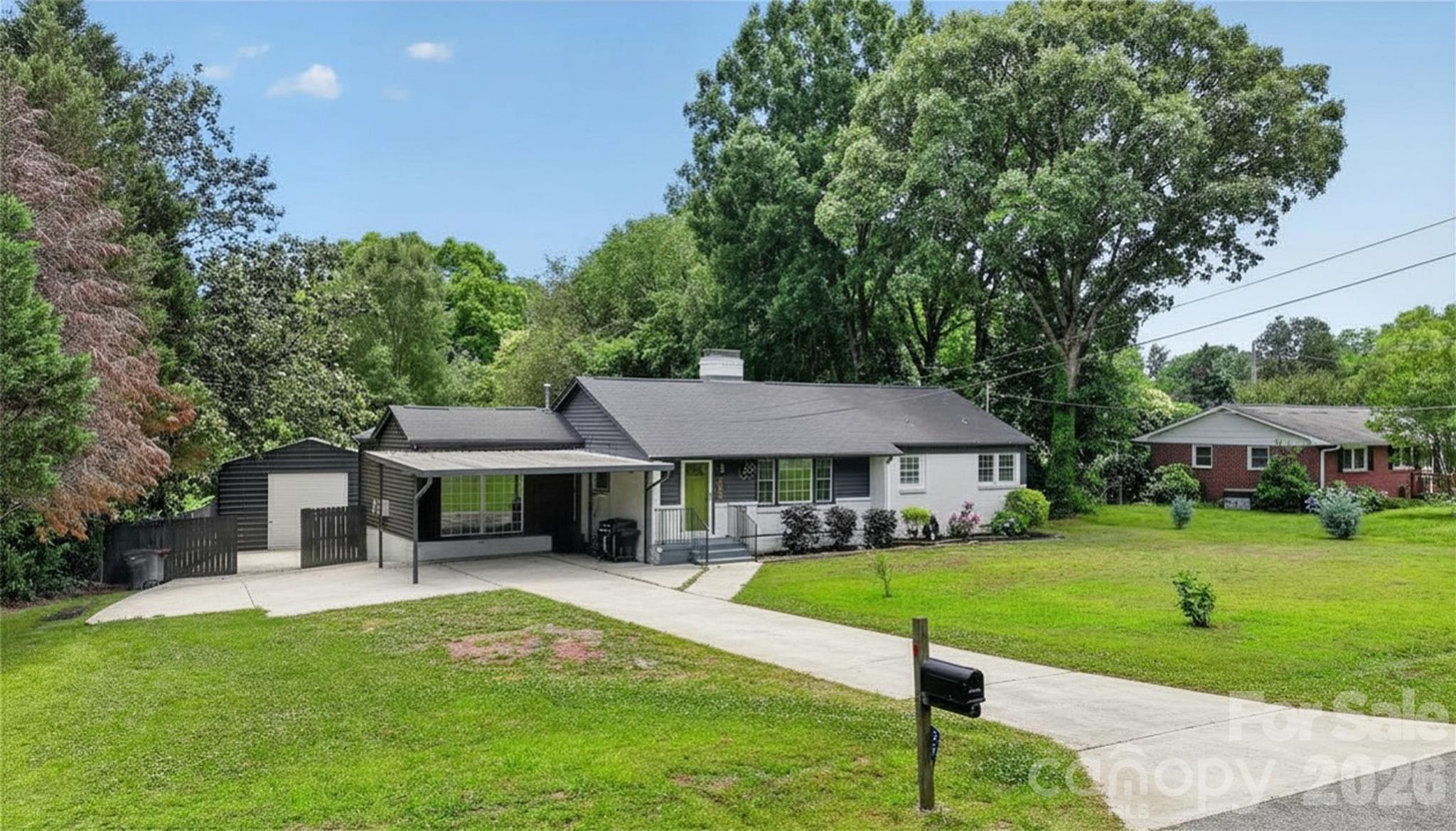 Photo 2 of 2432 Oakwood Circle, Rock Hill, SC