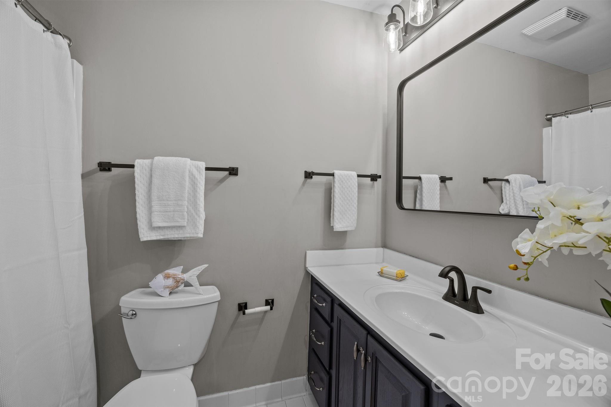 Photo 16 of 416 Queens Road19, Charlotte, NC