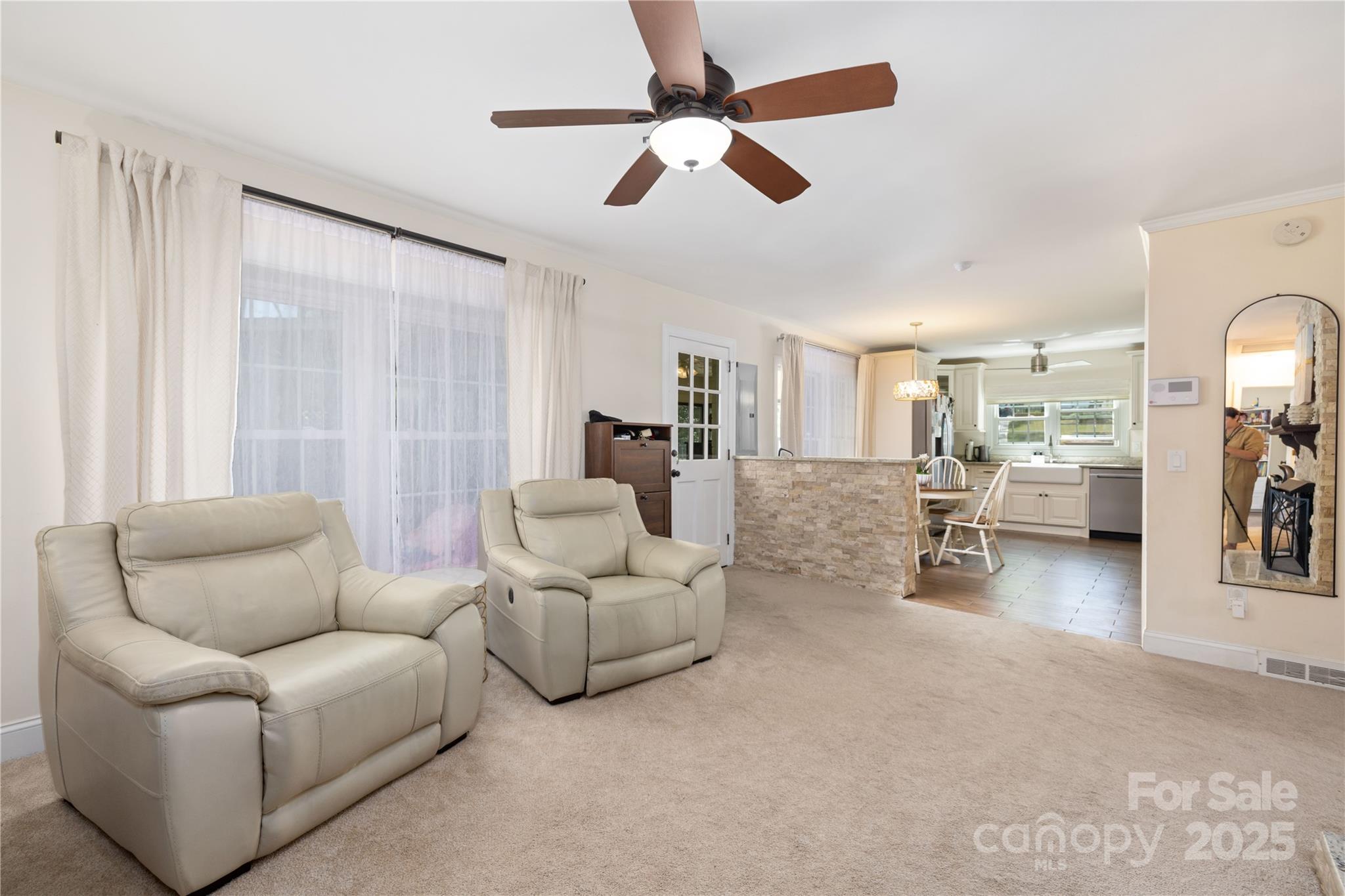 Photo 9 of 5431 Park Road, Charlotte, NC