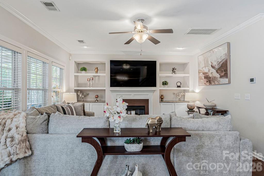 Photo 16 of 13731 Daltrey Lane, Charlotte, NC