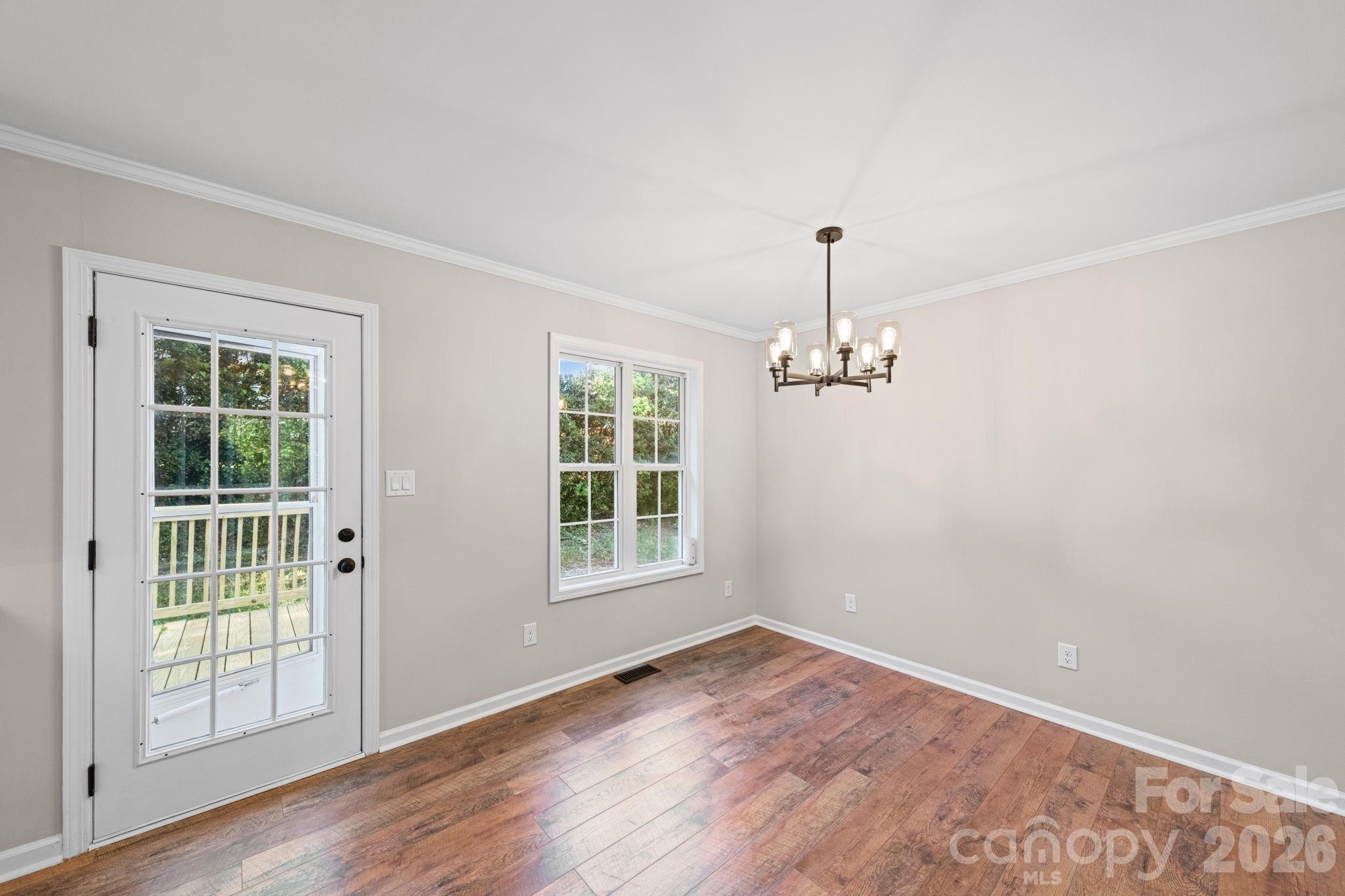 Photo 4 of 2327 Sunset Drive, Gastonia, NC