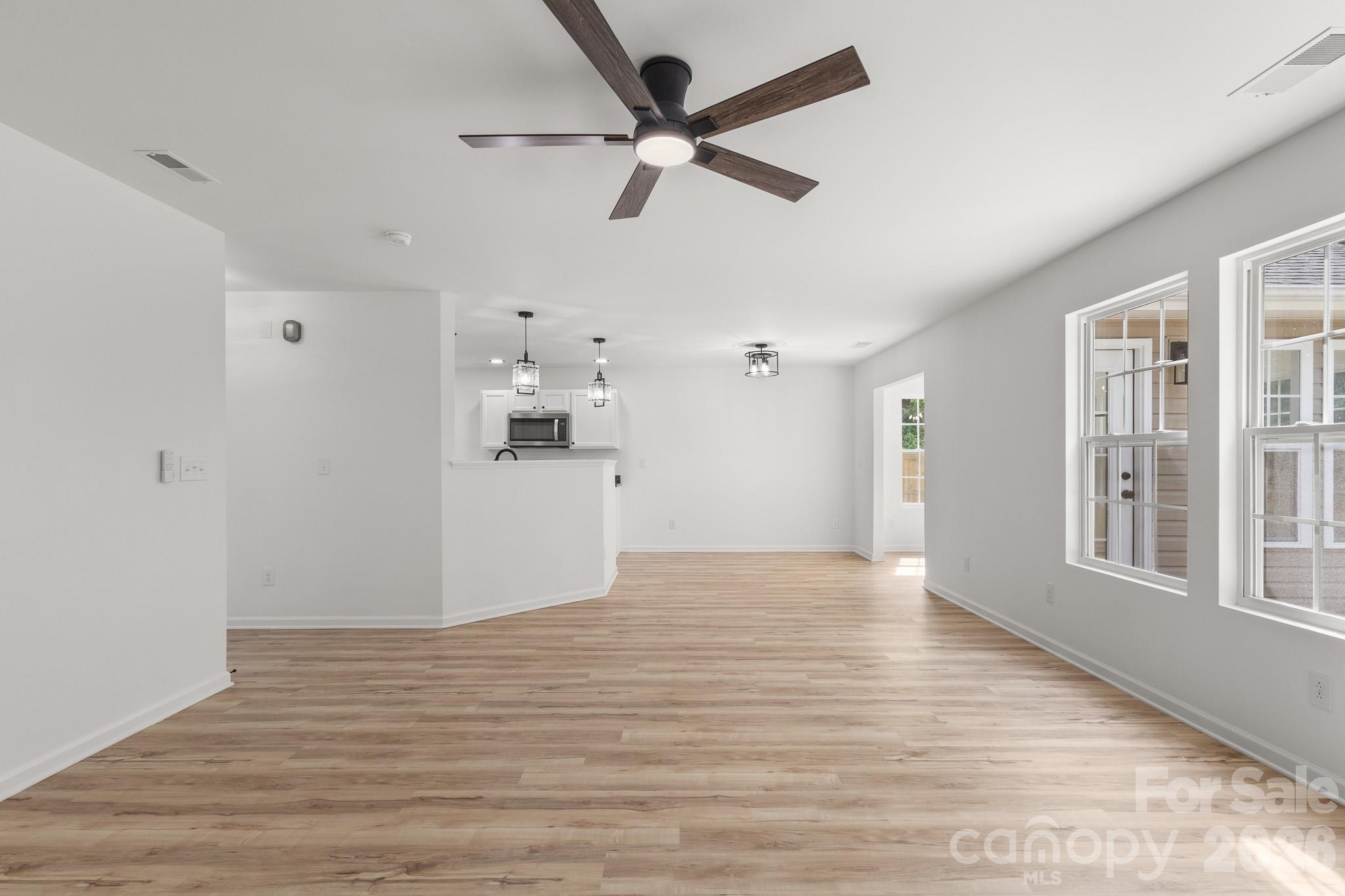 8723 Buttonwood Court, Charlotte, NC - photo 17 of 43