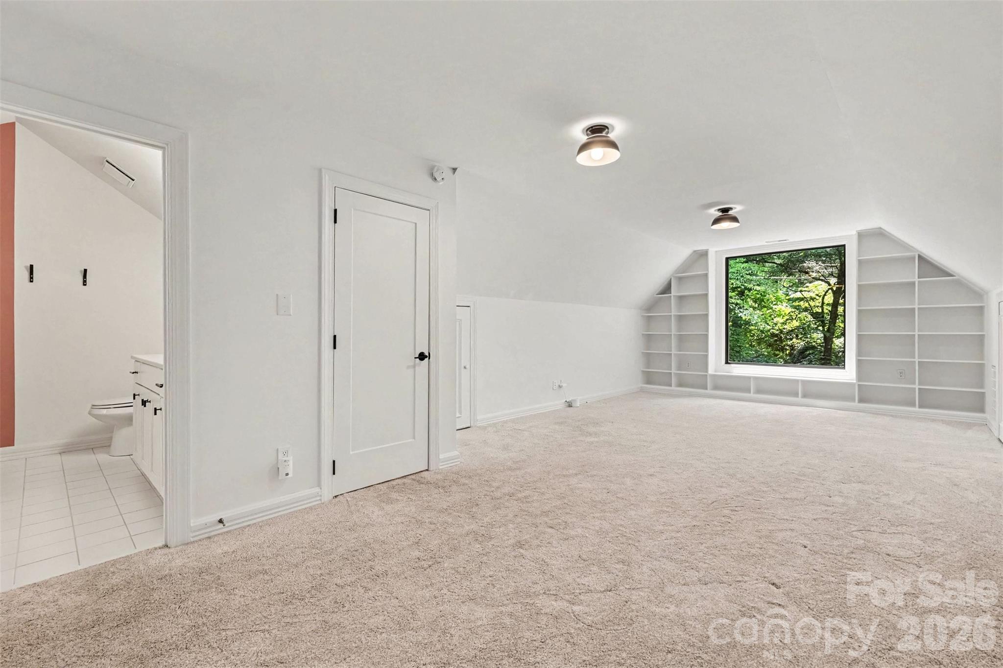 Home for sale at 5123 Randolph Road, Charlotte, NC — photo 34 of 44