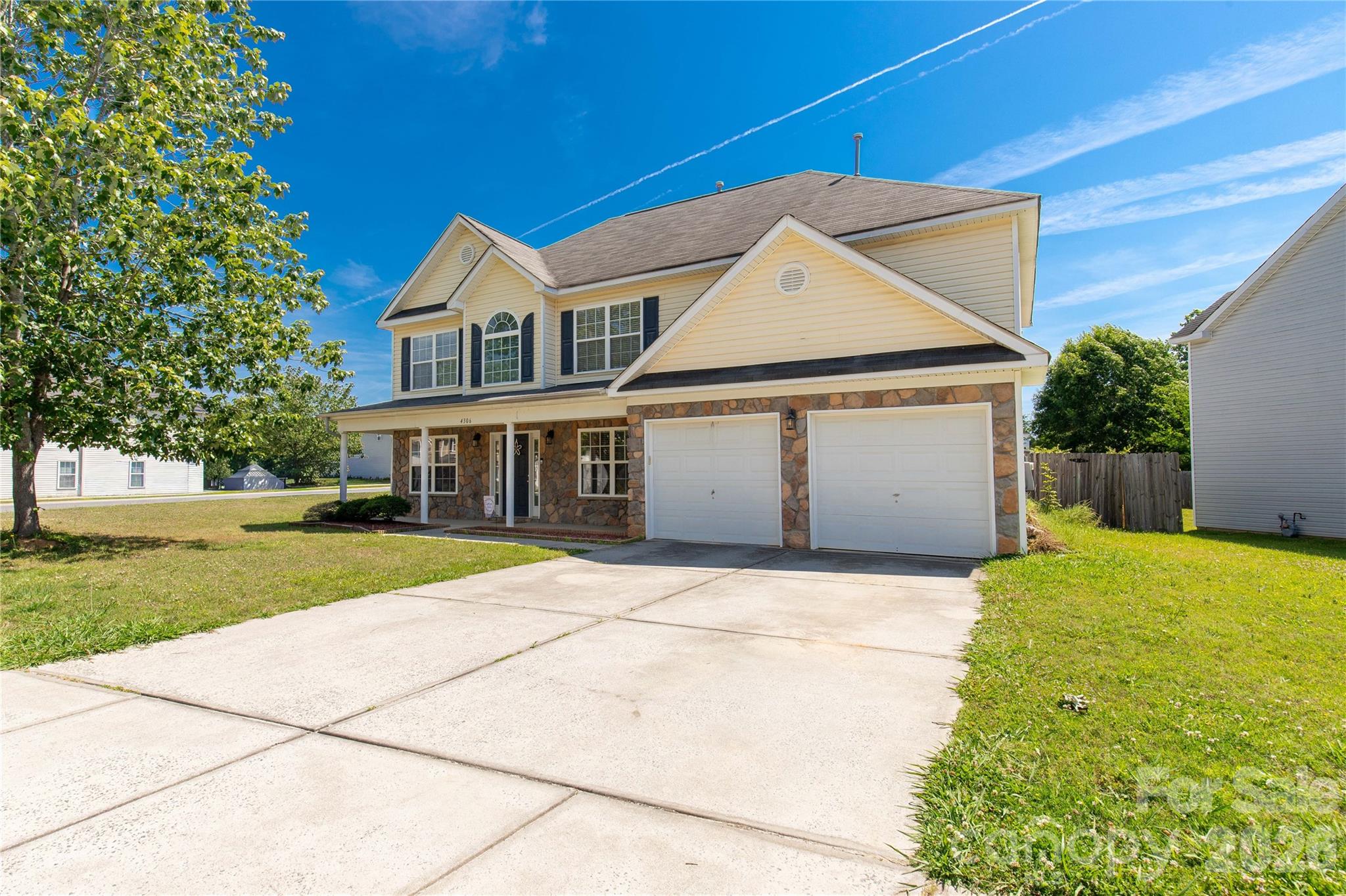 4306 Cole Creek Drive, Indian Land, SC - photo 2 of 34
