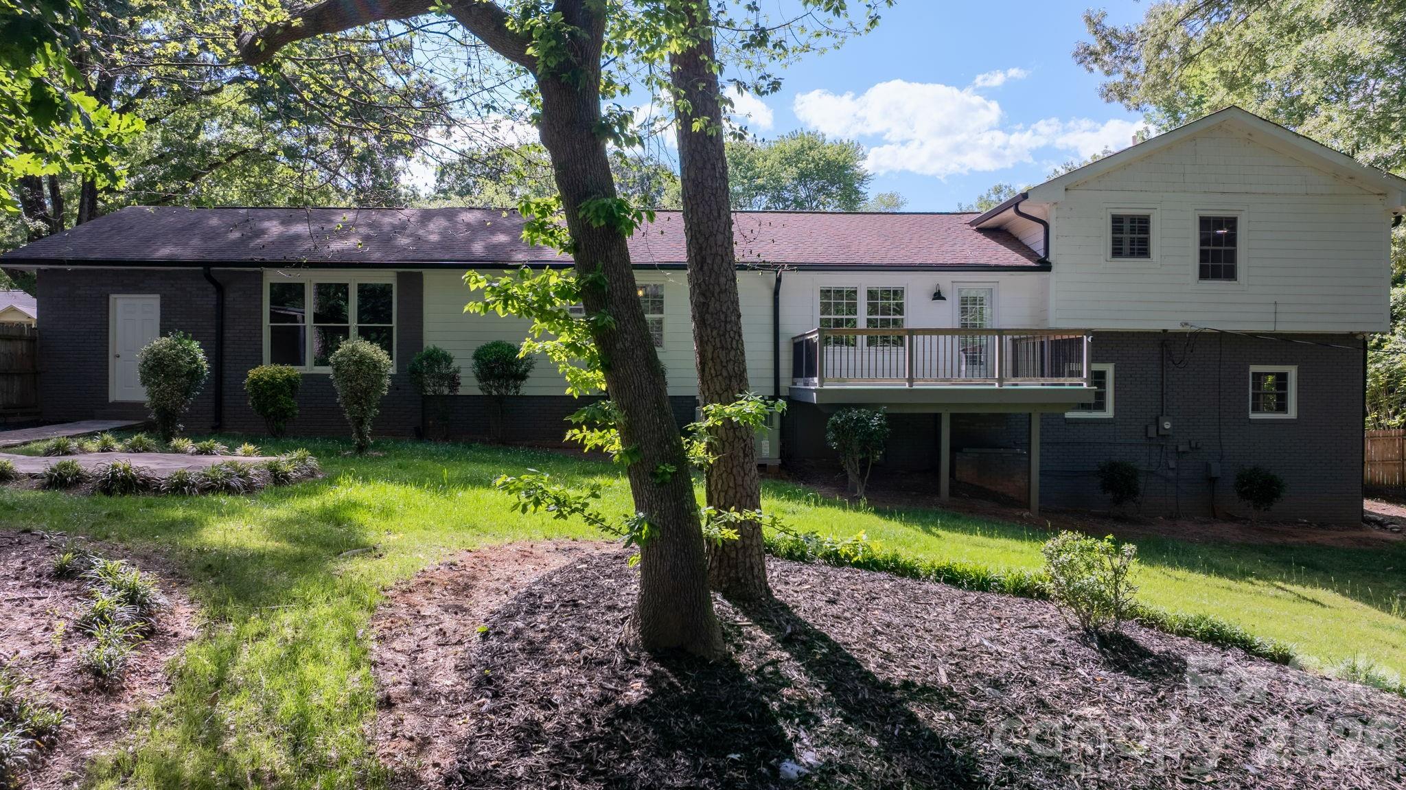 14214 Honeysuckle Ridge Drive, Matthews, NC - photo 41 of 47