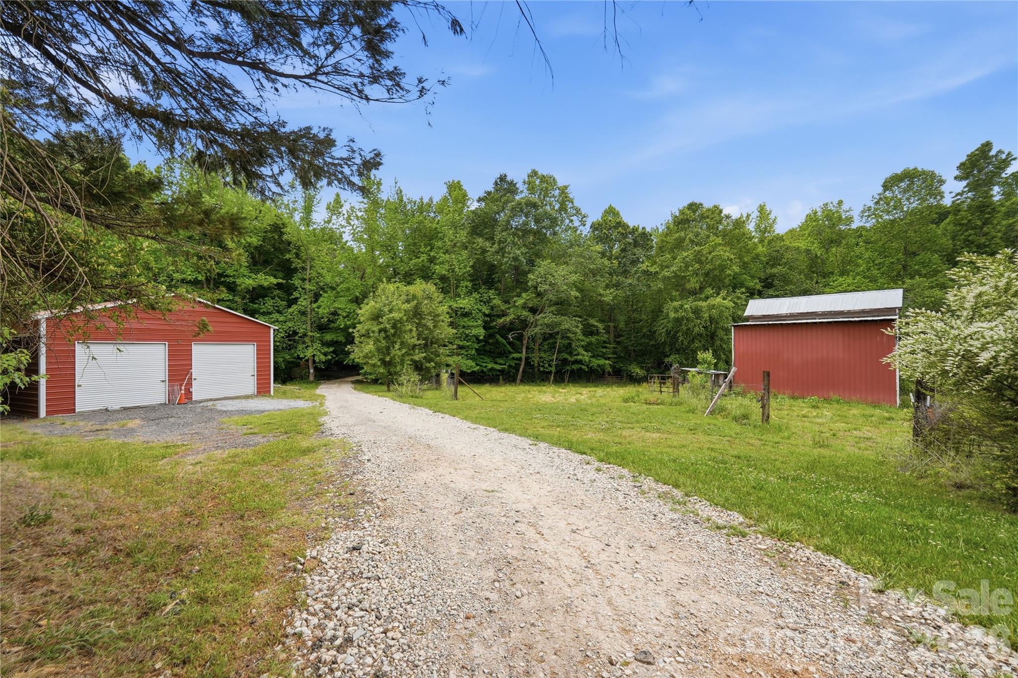Photo 2 of 250 Henderson Road, Bessemer City, NC