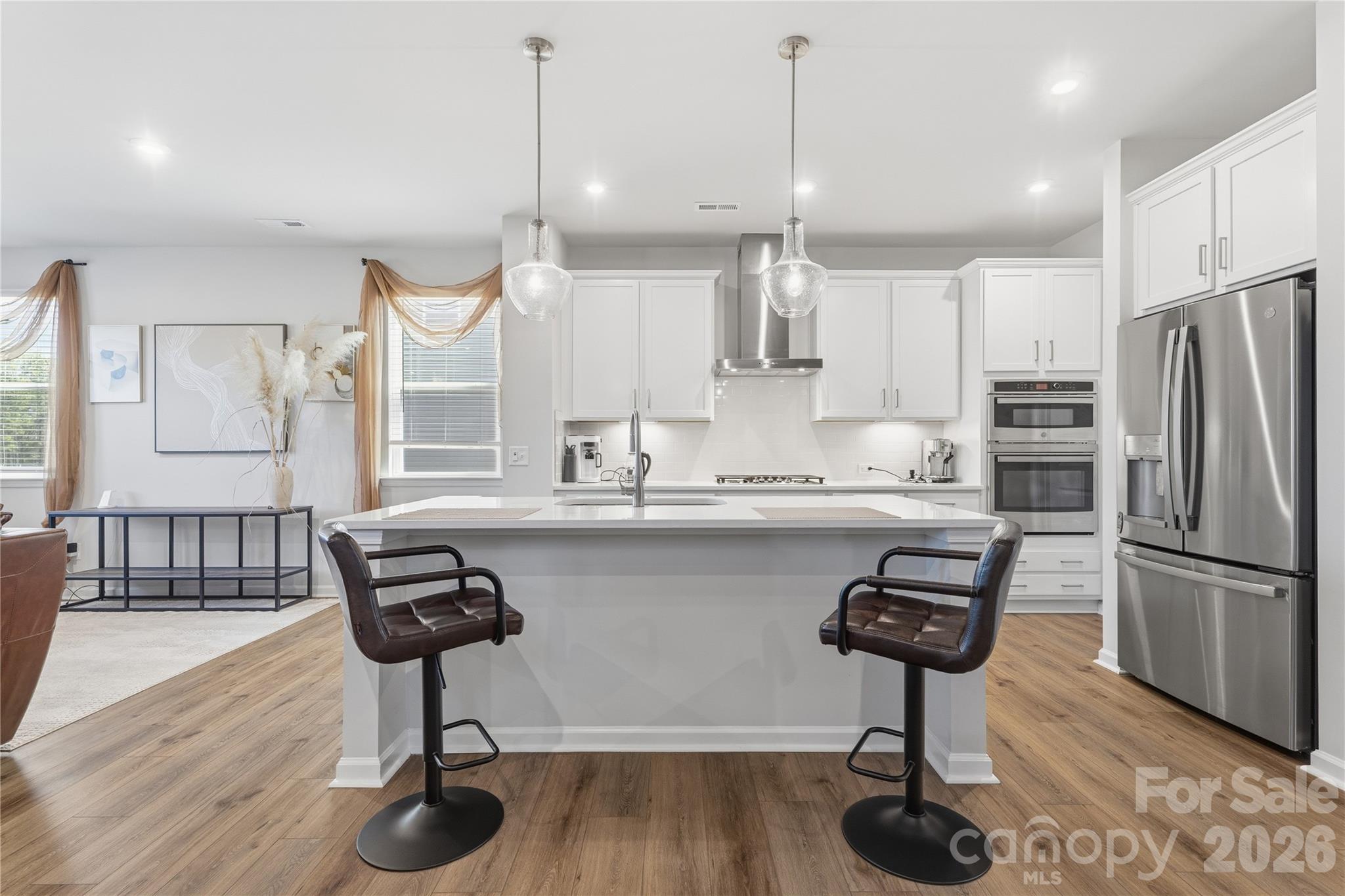 Photo 4 of 4011 Vista Pine Drive, Charlotte, NC