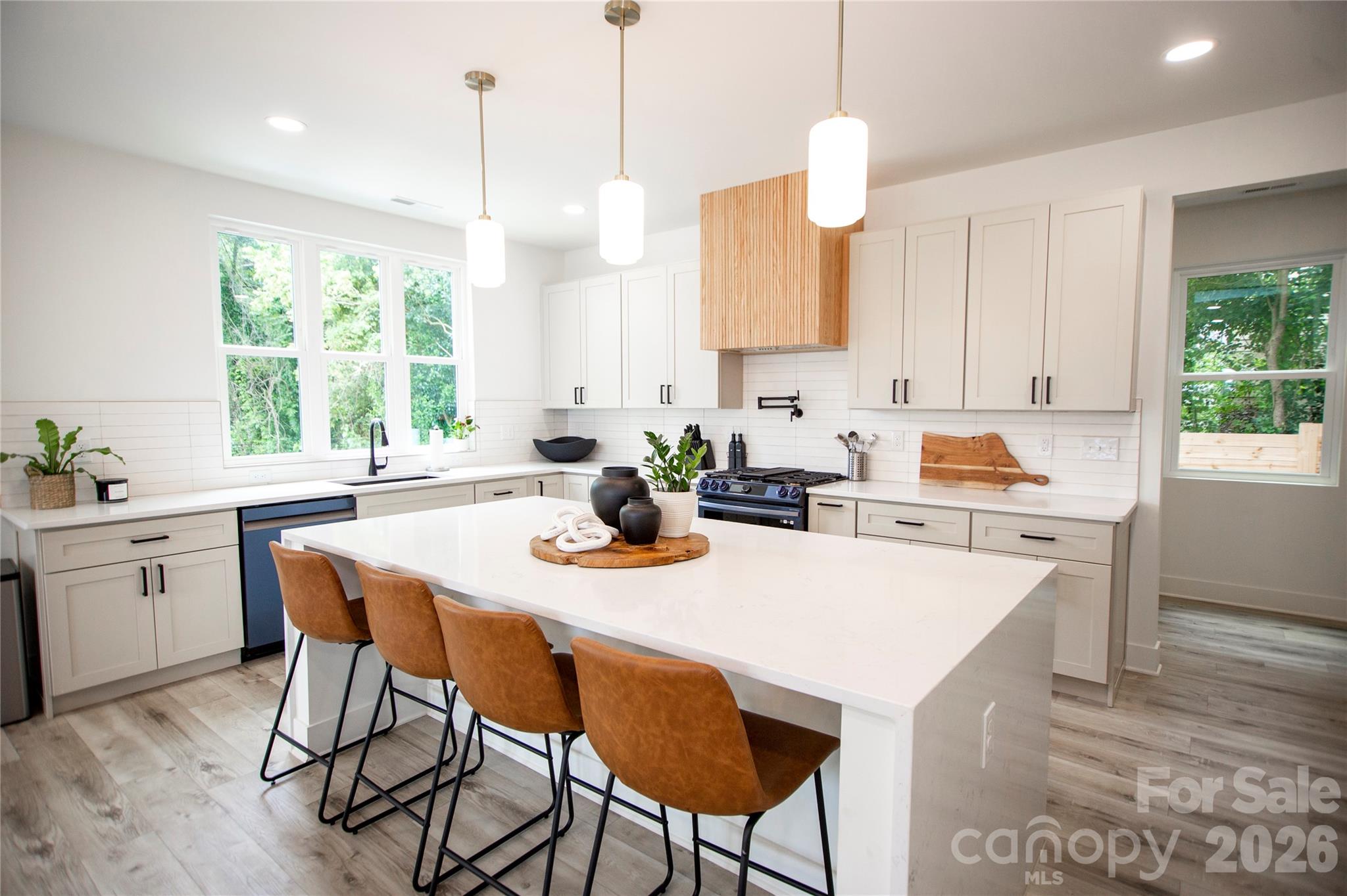 Photo 10 of 2629 Phillips Avenue, Charlotte, NC