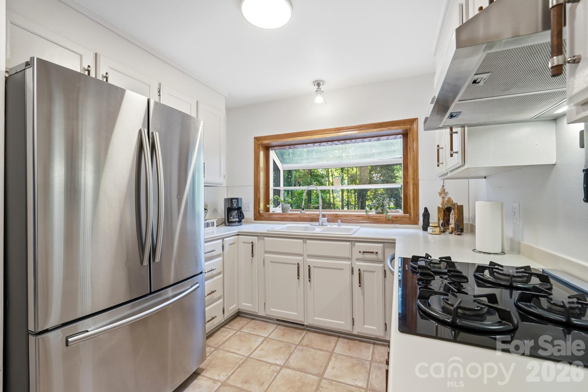 7045 Burlwood Road, Charlotte, NC - photo 16 of 49