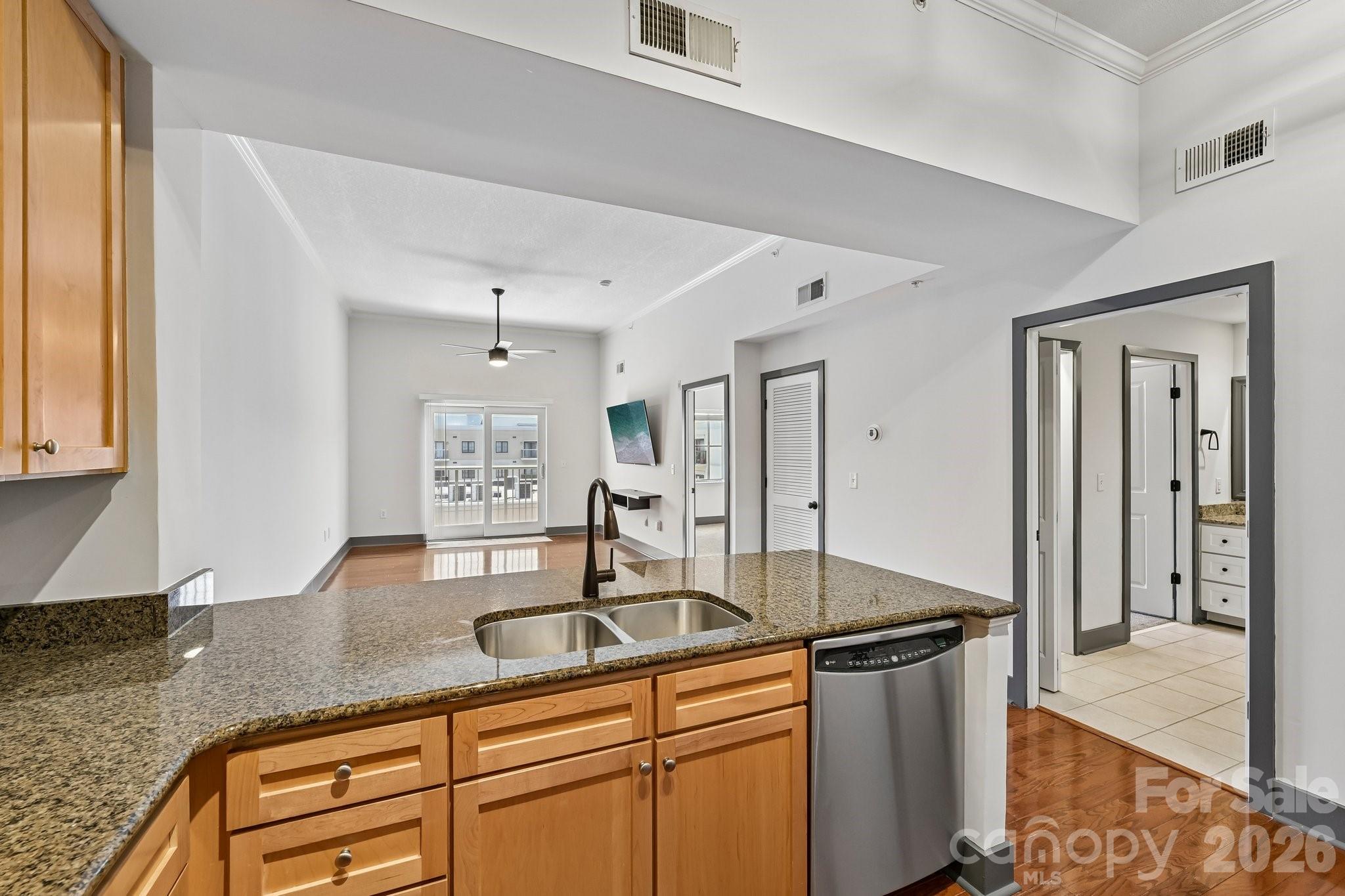 Photo 15 of 721 Governor Morrison Street601, Charlotte, NC