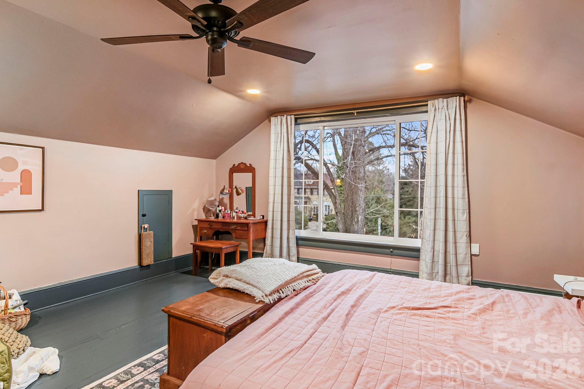 707 S York Street, Gastonia, NC - photo 31 of 39
