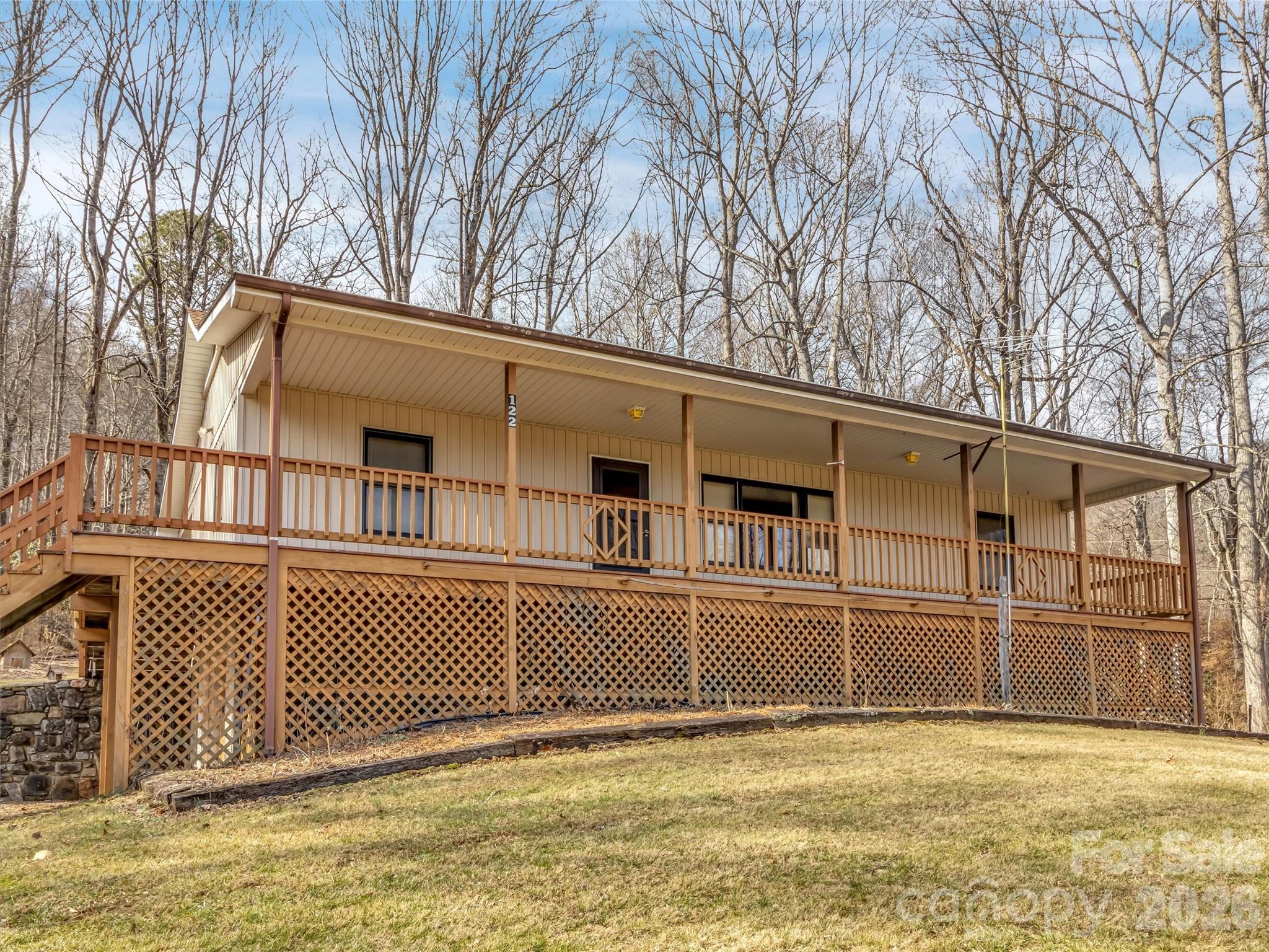 122 Vinewood Drive, Waynesville, NC - photo 2 of 46