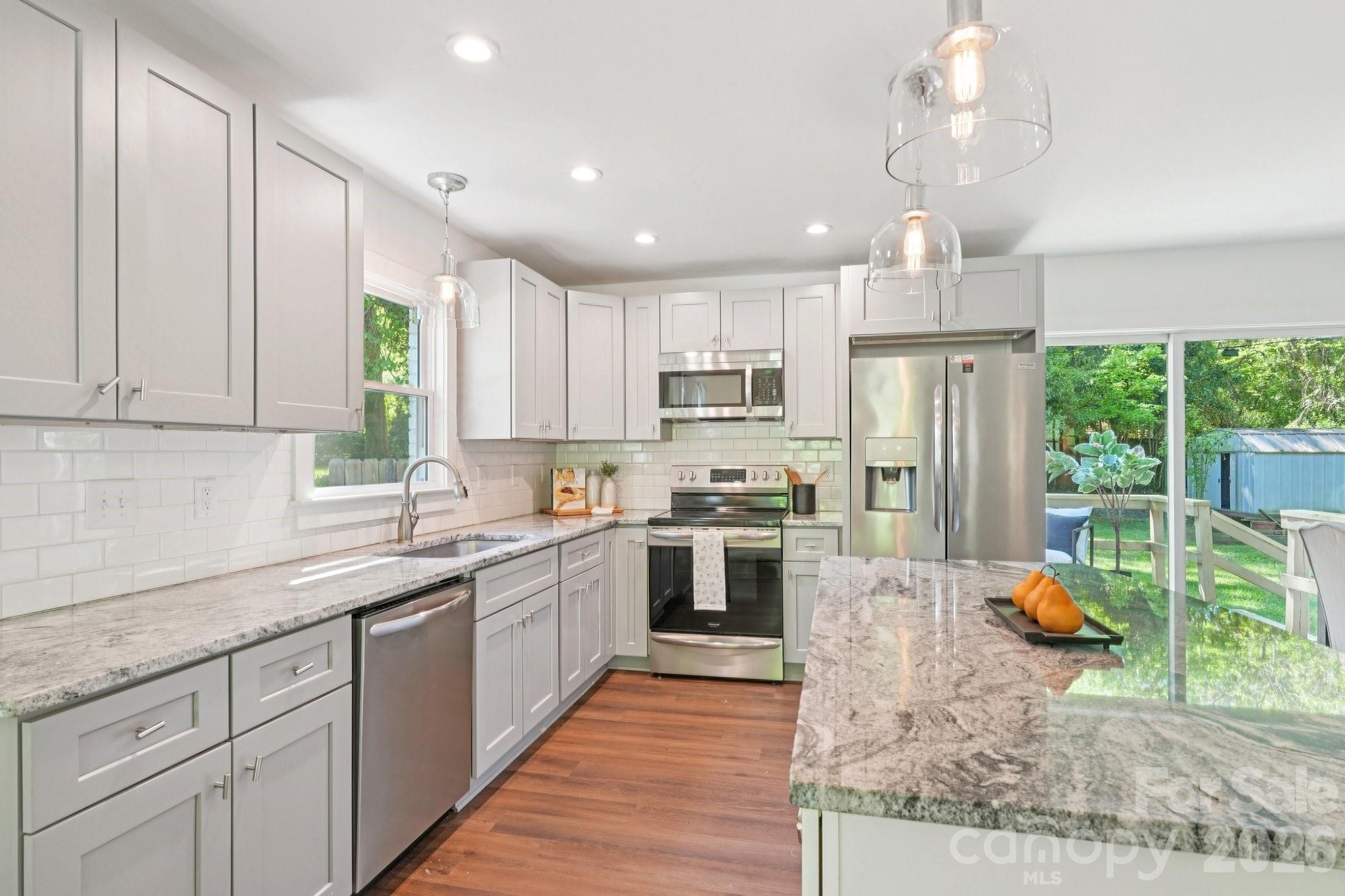 3000 Dunlavin Way, Charlotte, NC - photo 8 of 36