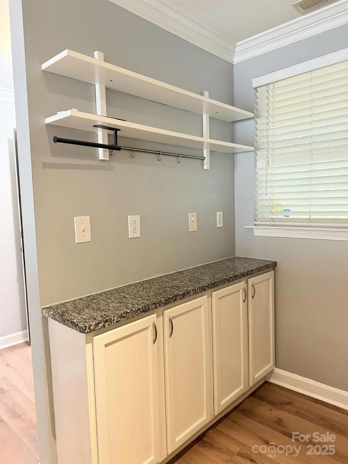 Photo 8 of 1218 Green Oaks LaneJ, Charlotte, NC