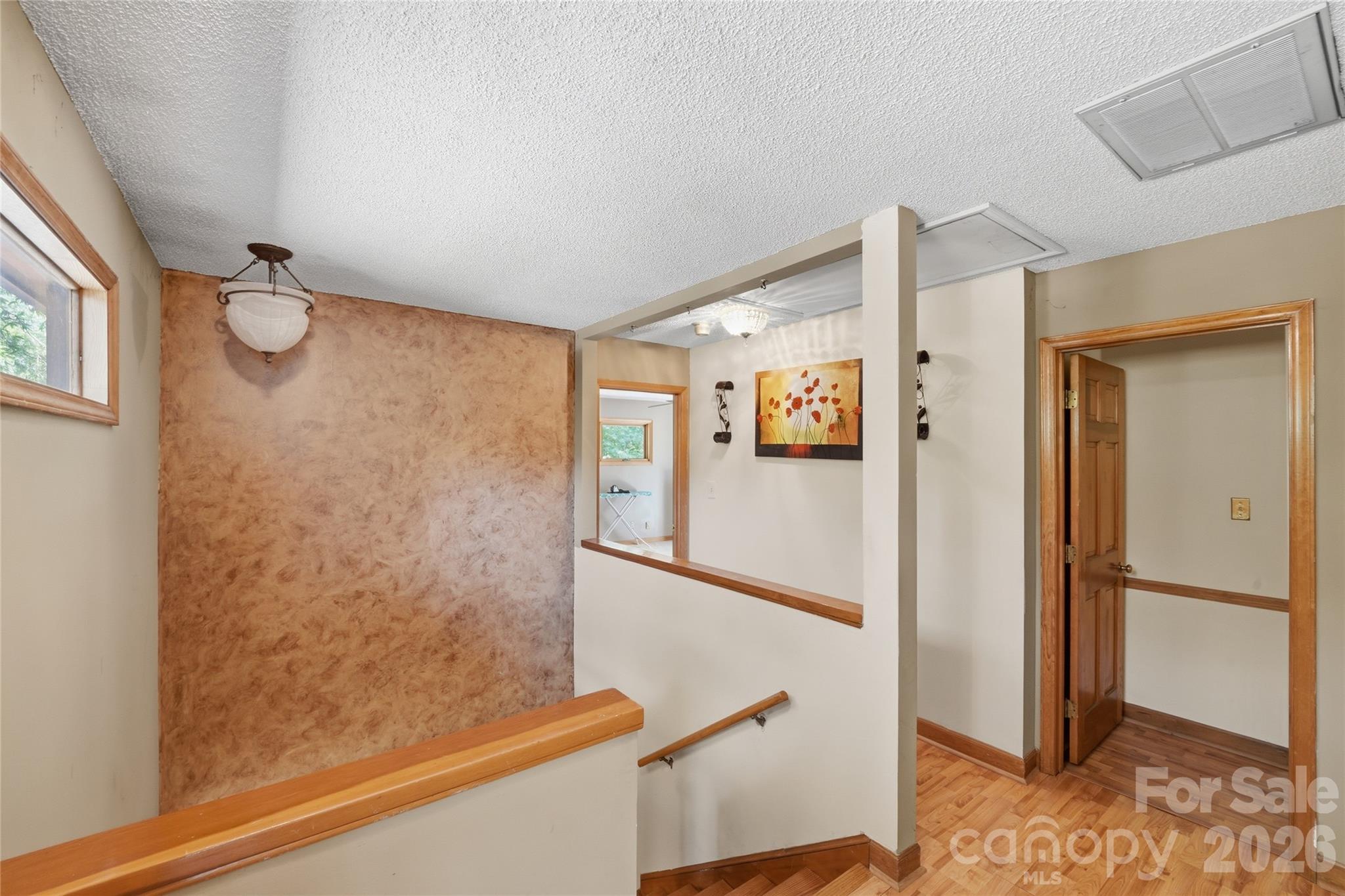 Photo 21 of 7040 Summer Place, Charlotte, NC