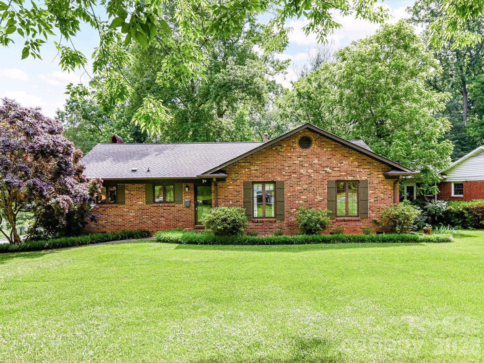 2401 Wensley Drive, Charlotte, NC - photo 1 of 22