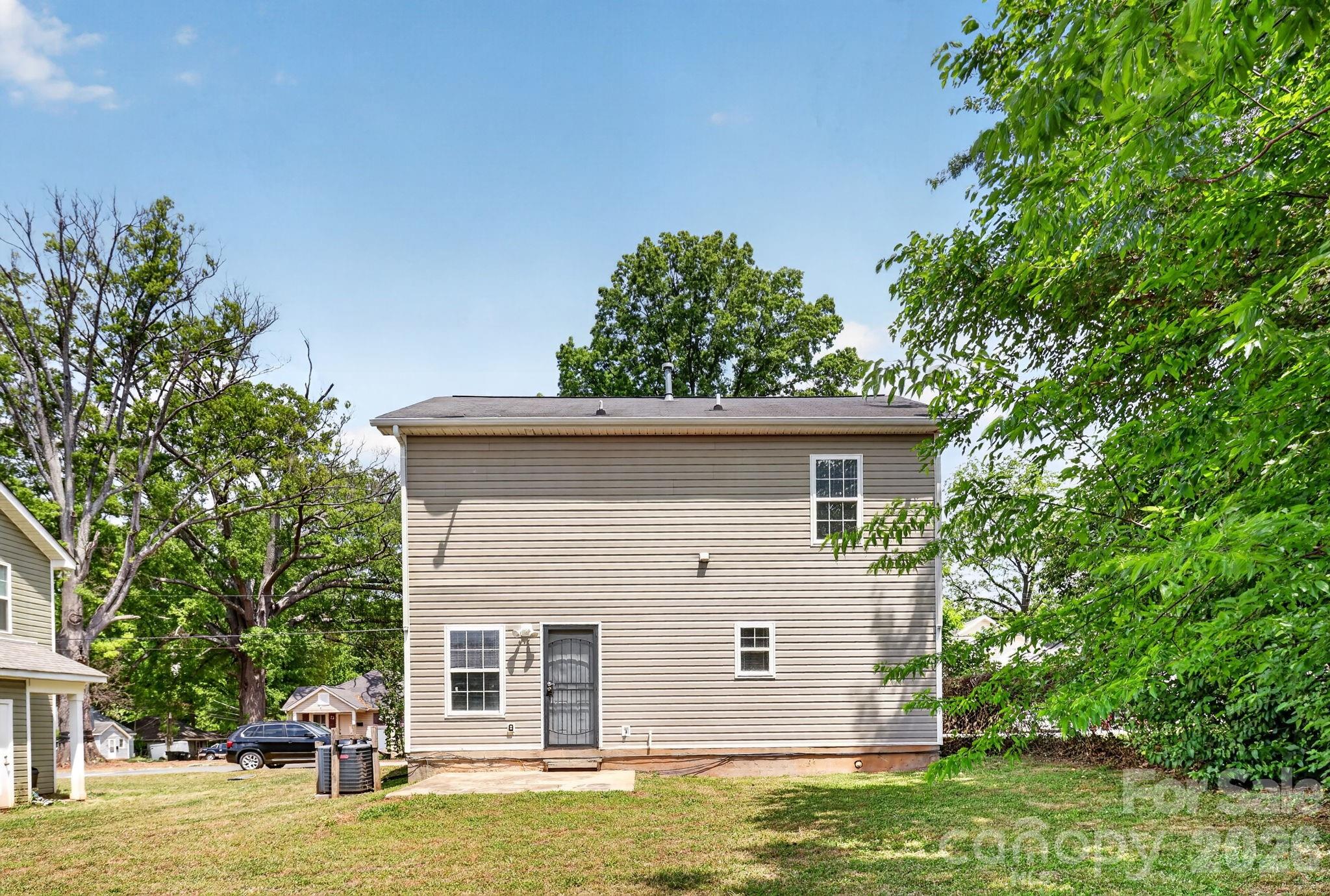 3335 Avalon Avenue, Charlotte, NC - photo 29 of 32