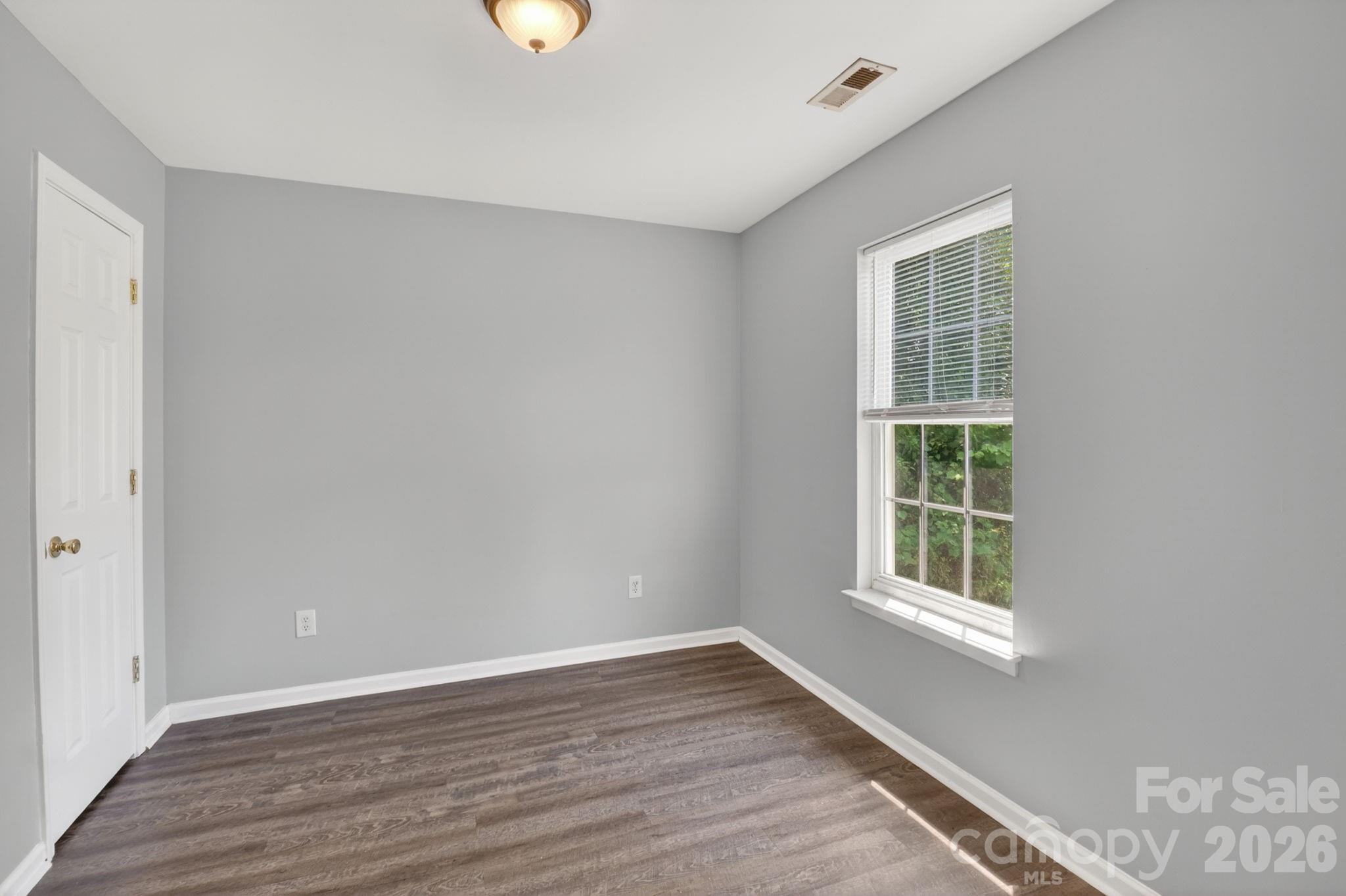 3335 Avalon Avenue, Charlotte, NC - photo 21 of 32